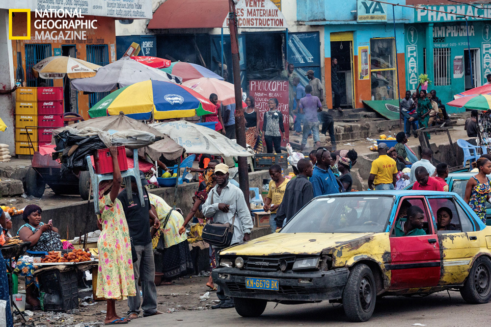Photos Of Kinshasa Artists Show The Creative Pulse Of Congos Capital Huffpost