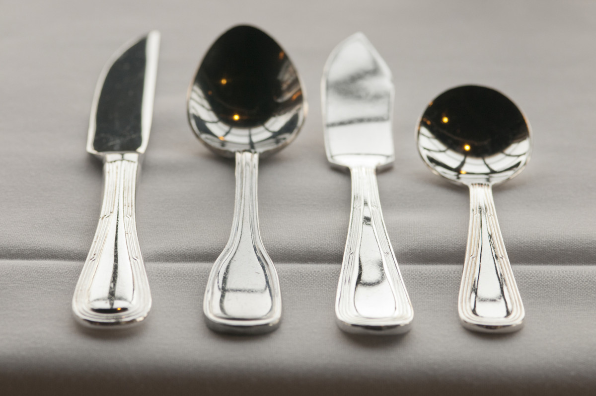 14 Things That Only Happen At Fancy Restaurants Huffpost
