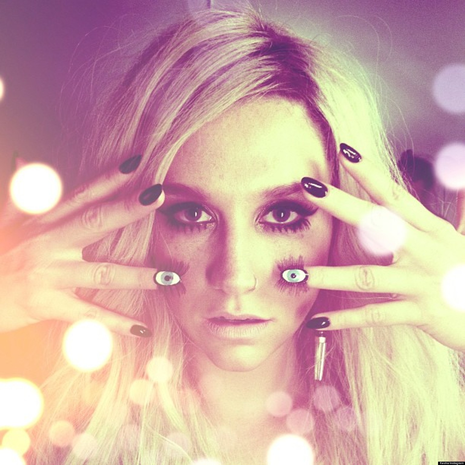 Ke Ha Talks Ghost Sex Glitter And Her Upcoming Tour For Huffposts