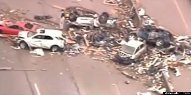 Oklahoma City Tornado 2013 Storms Tear Across Central U S Live
