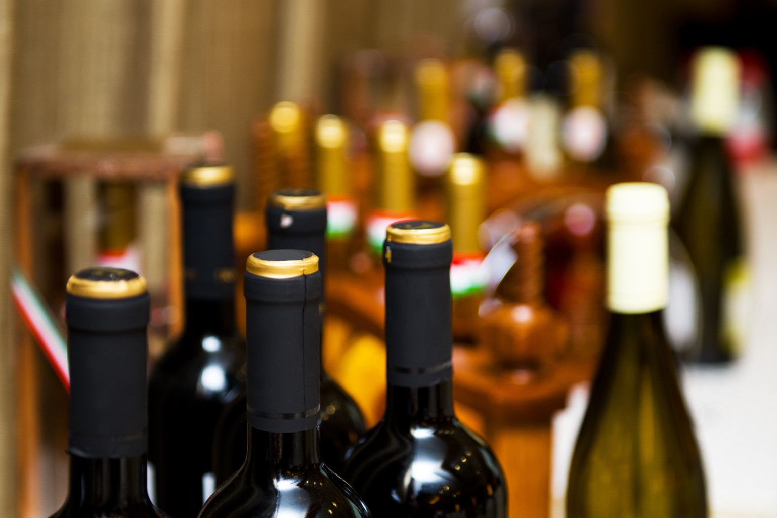 DIY Herb Garden Is The Perfect Way To Put Empty Wine Bottles To Use 