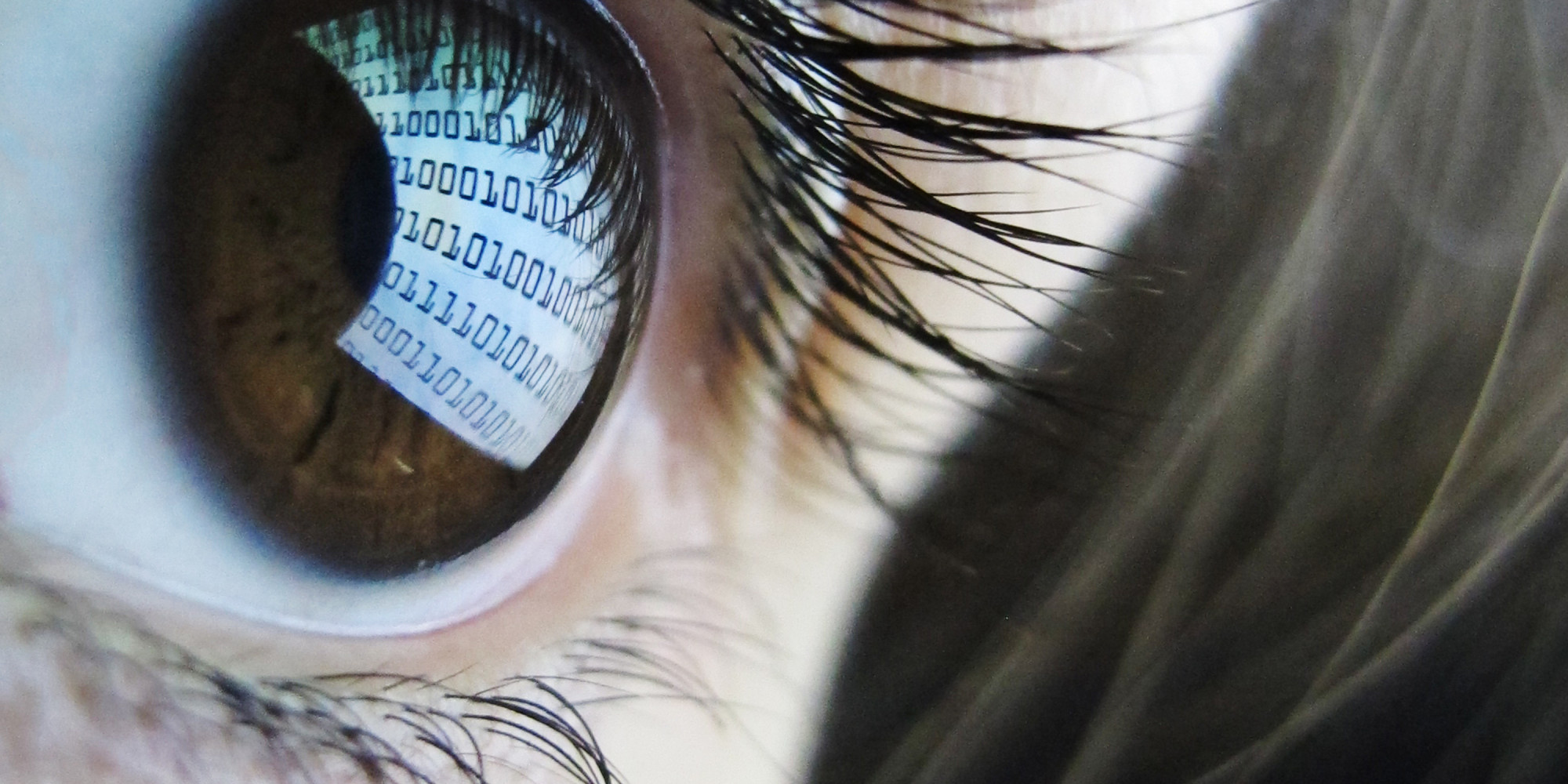 Staring At Screens All Day Changes Your Eyes Study Finds