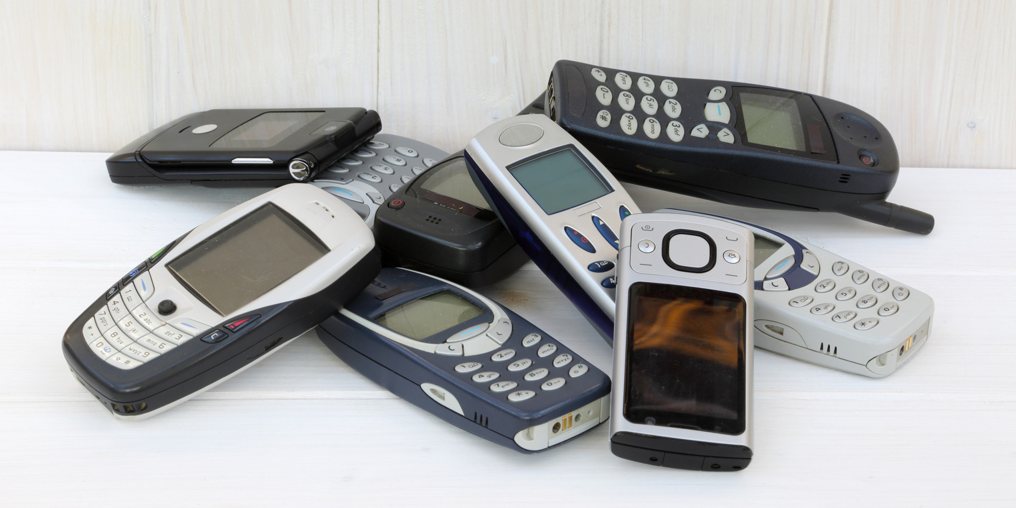 Nokia 3310, Ericsson T28 ou Motorola StarTAC... le vintage redonne une seconde jeunesse aux ...