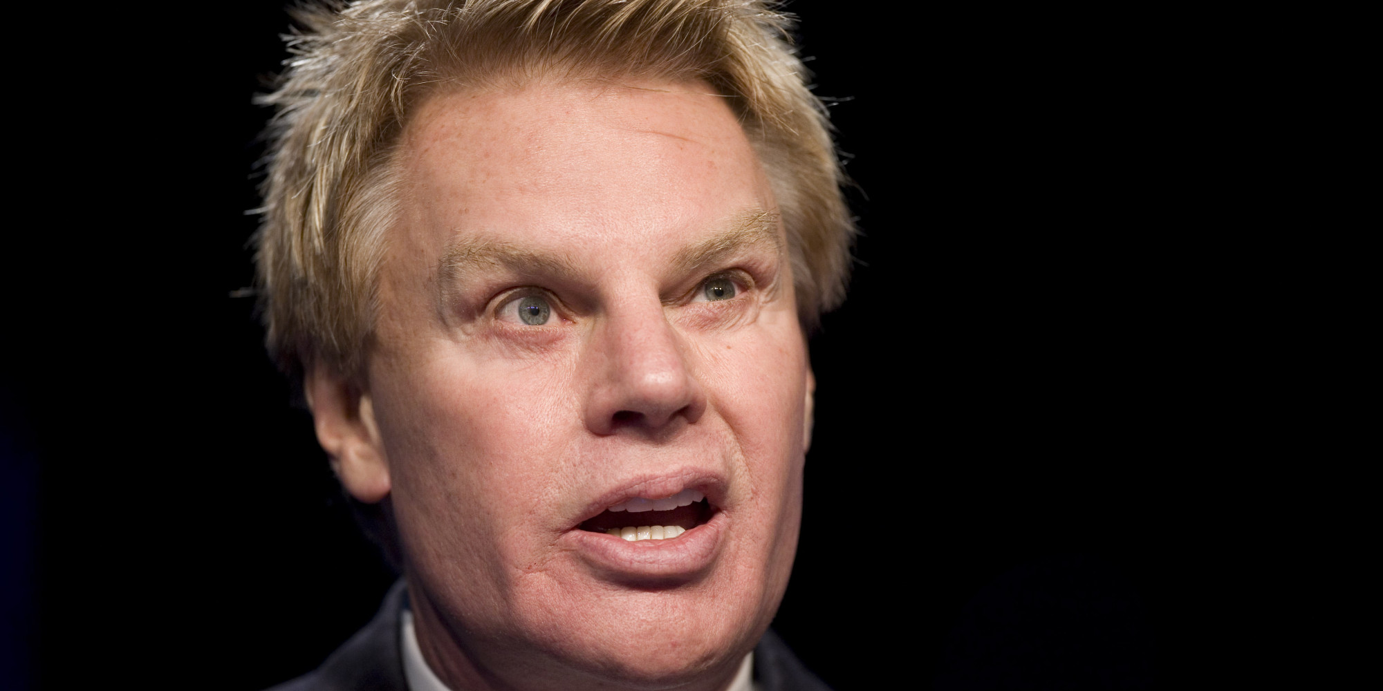 Abercrombies Controversial Ceo Is Finally Stepping Down Huffpost