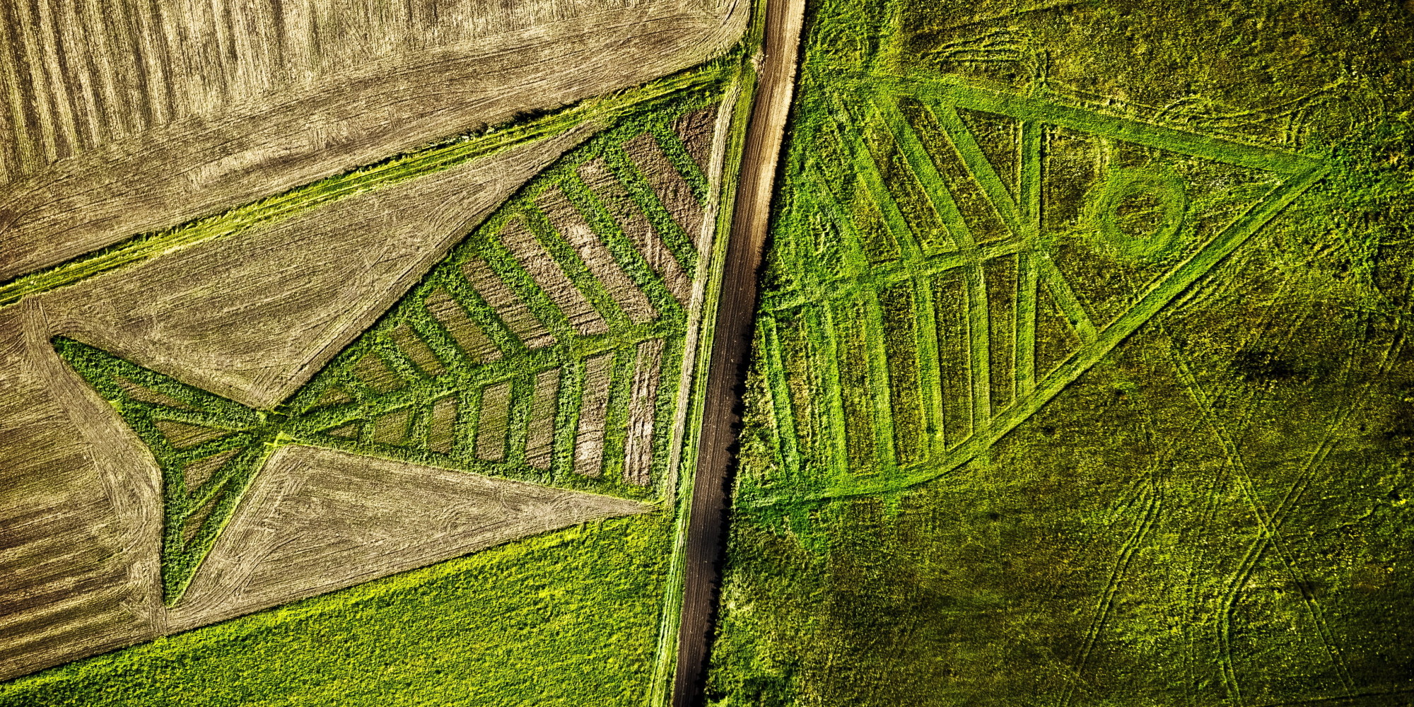 9 Striking Photos Of Borders Around The World | HuffPost 9 Striking Photos Of Borders Around The World | HuffPost