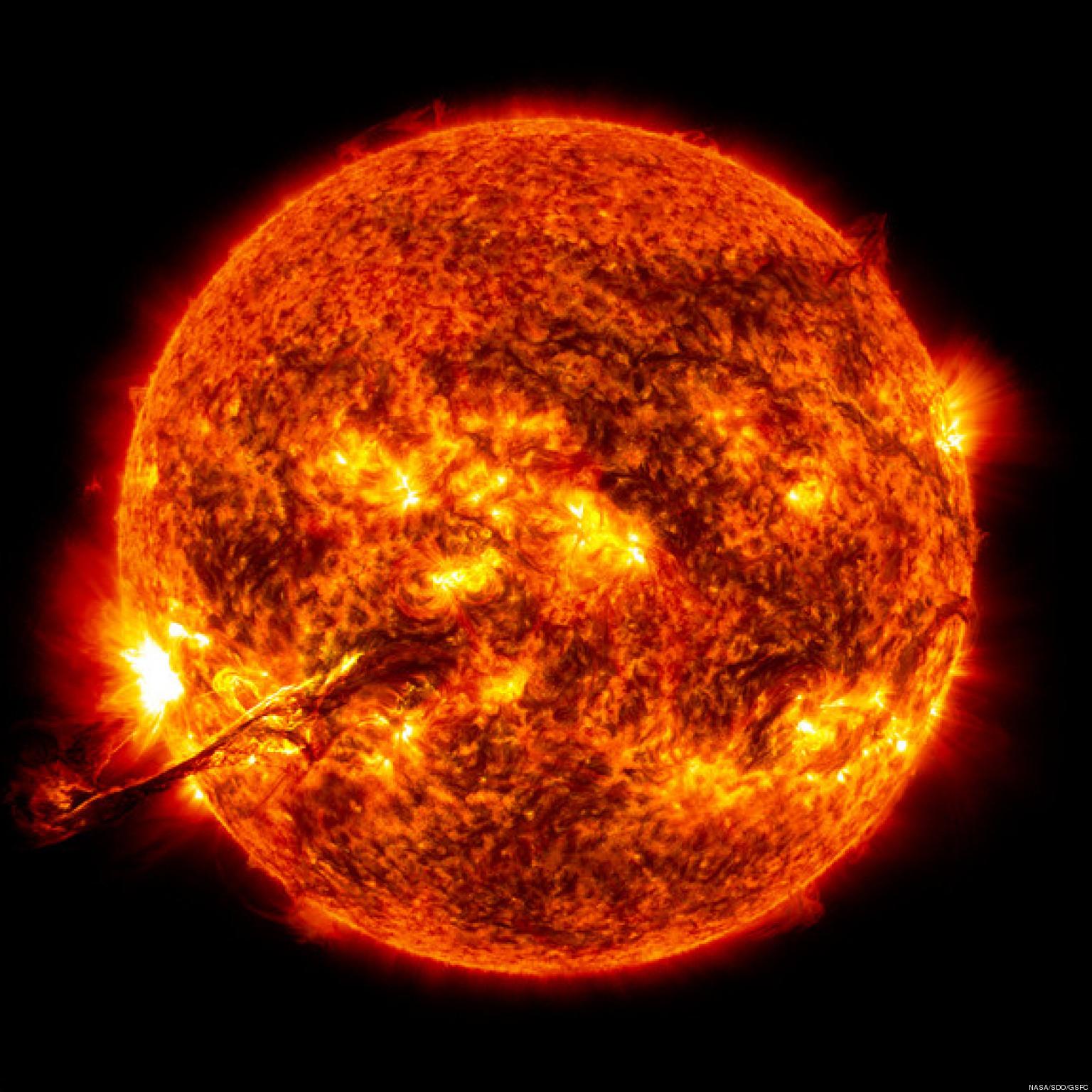 Solar Storm August Sun Eruption PHOTOS Show Coronal Mass Ejection Up Solar Storm August Sun Eruption PHOTOS Show Coronal Mass Ejection Up
