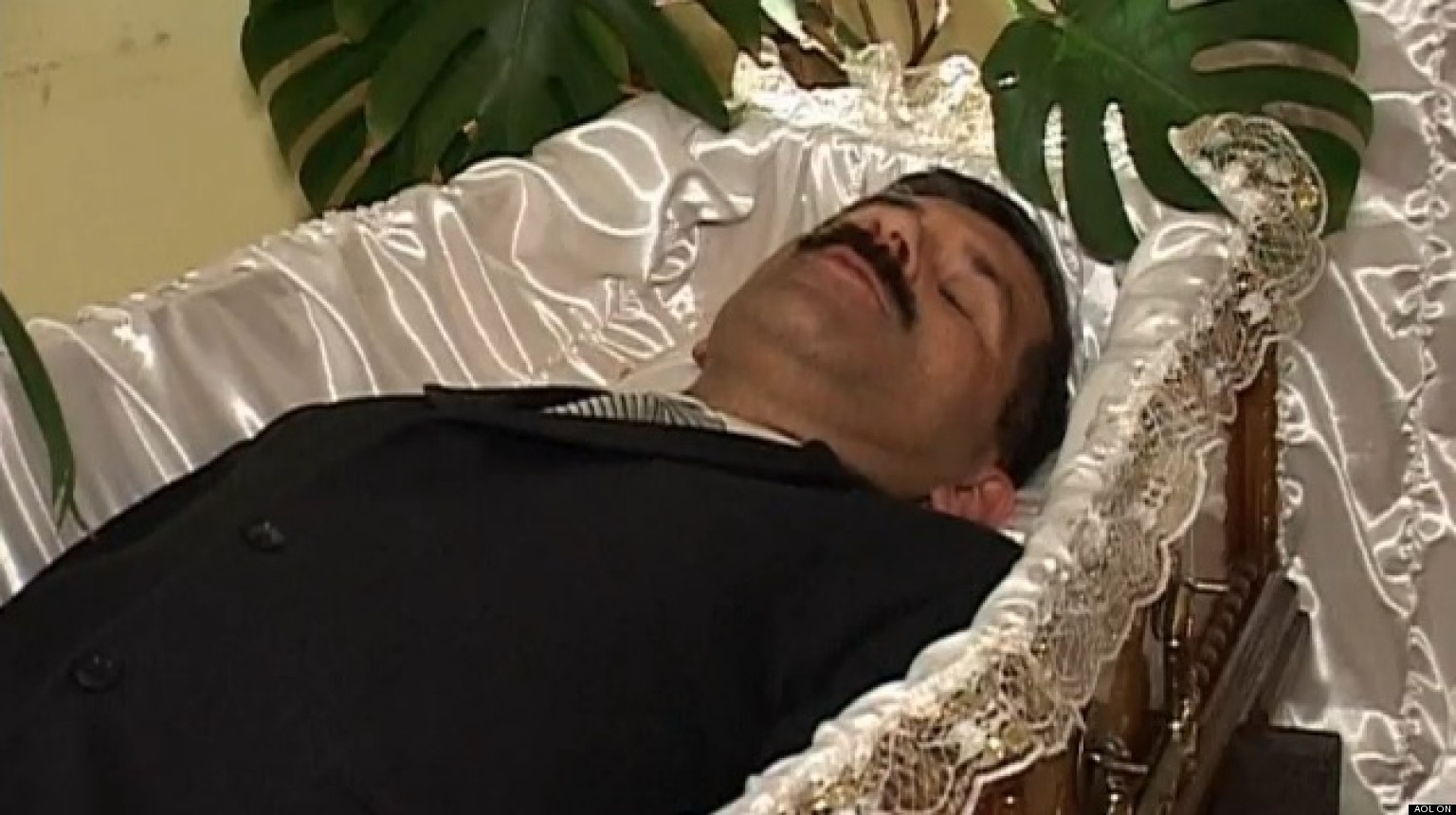 Coffin Therapy Ukranian Stepan Piryanyk Helps Customers Rest In Peace 