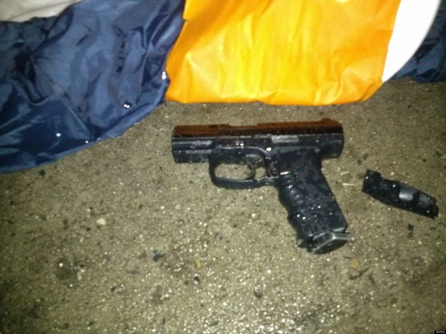 Undercover Police Fatally Shoot Man Armed With Pellet Gun In Queens