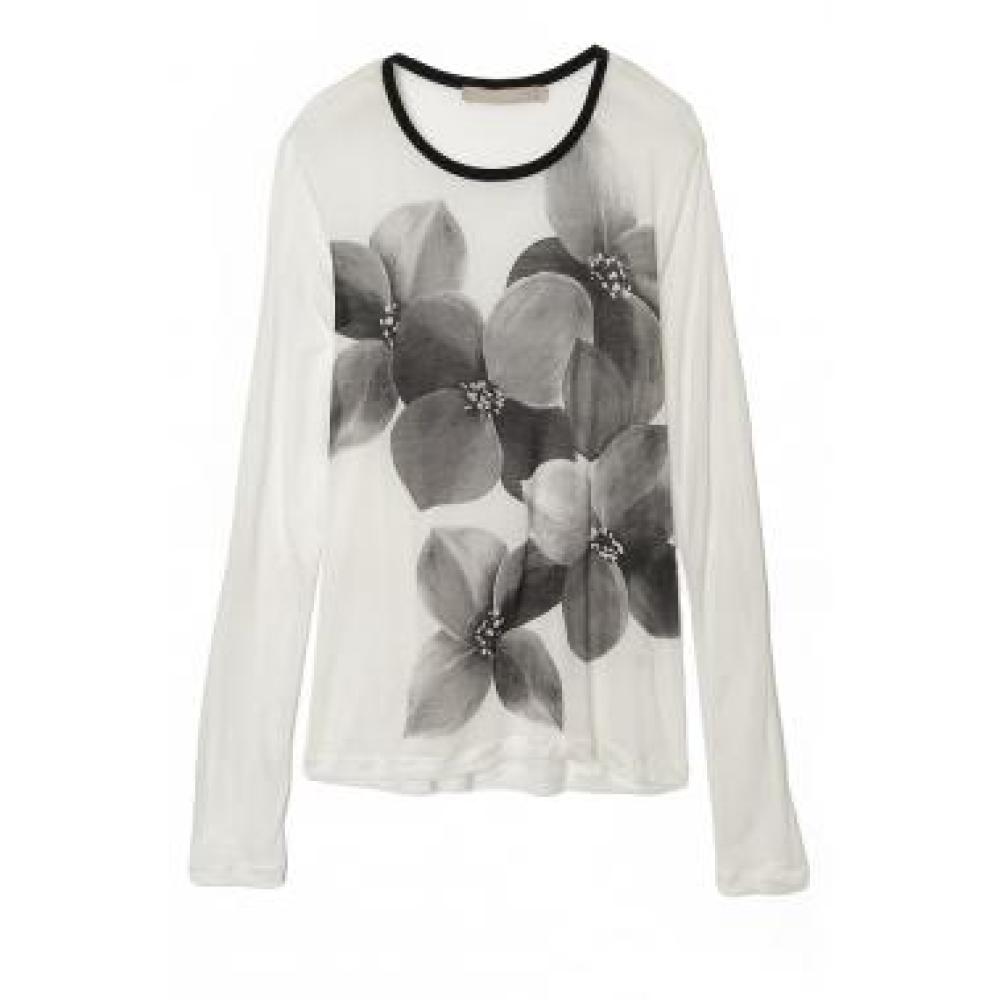 Pantone Titanium #17-4014 And The Fashion And Beauty Trends That Match ...