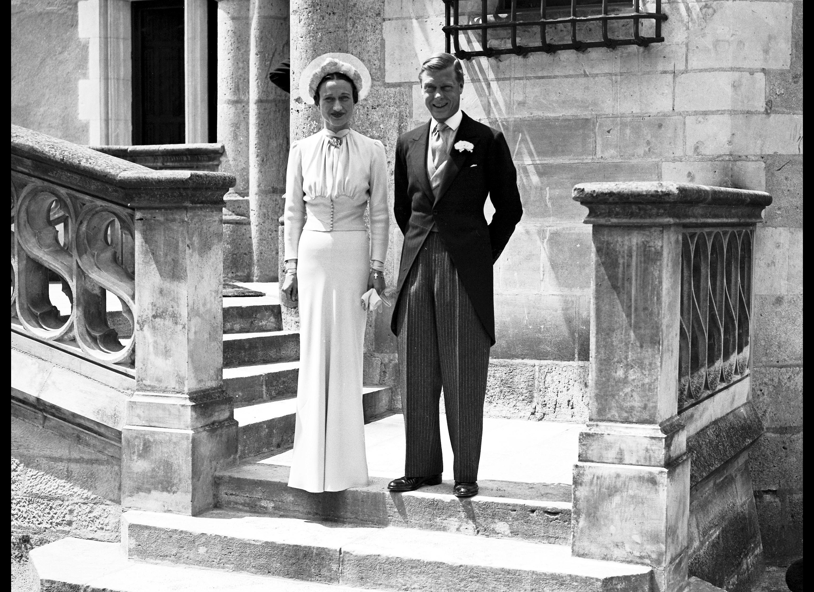 Wallis Simpson Wedding Dress Duke and Duchess of Windsor 1937 | June ...