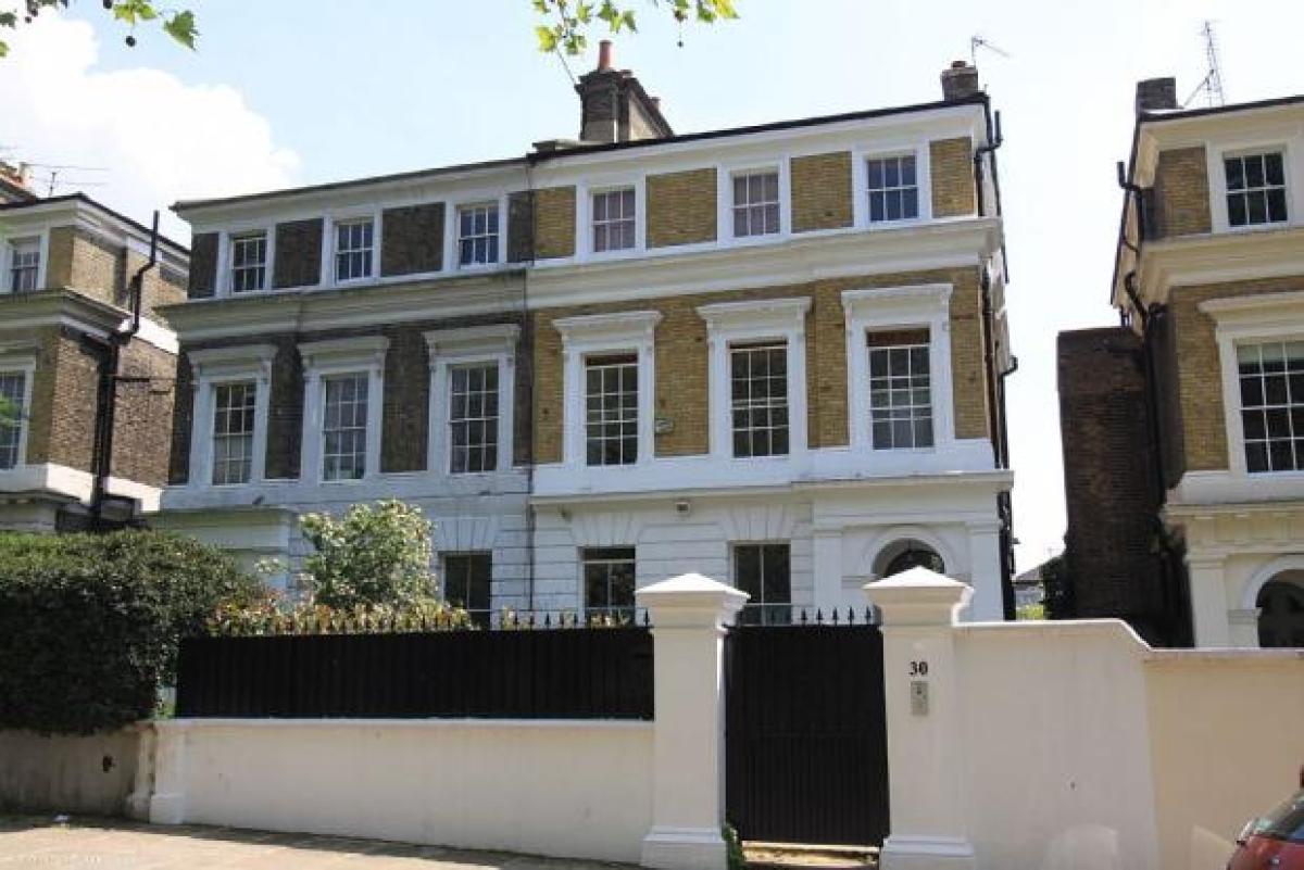 Amy Winehouse's Home On The Market For £2.7 Million | HuffPost UK