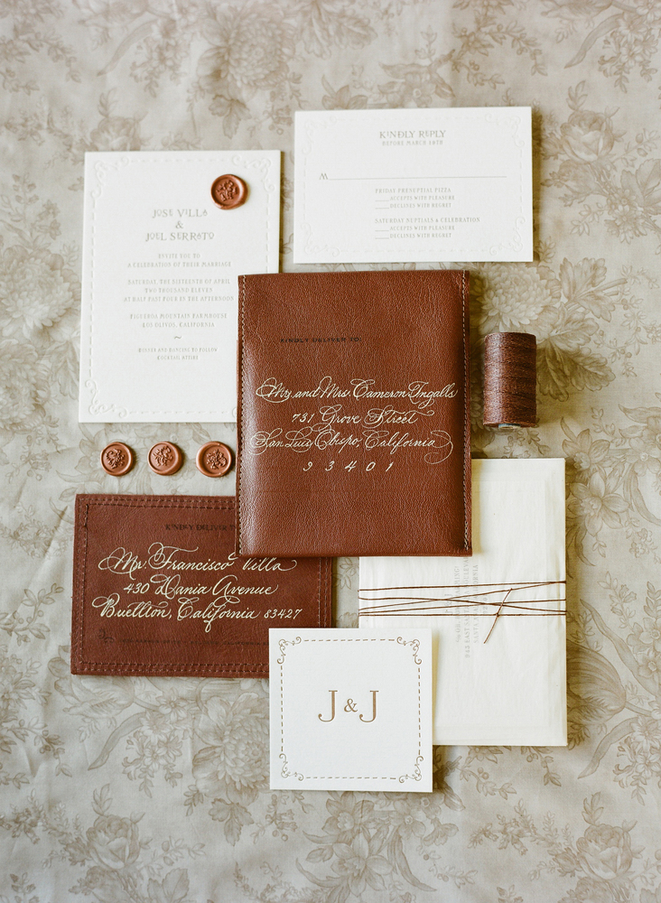The Wedding Photos Every Couple Should Have | Leather wedding ...