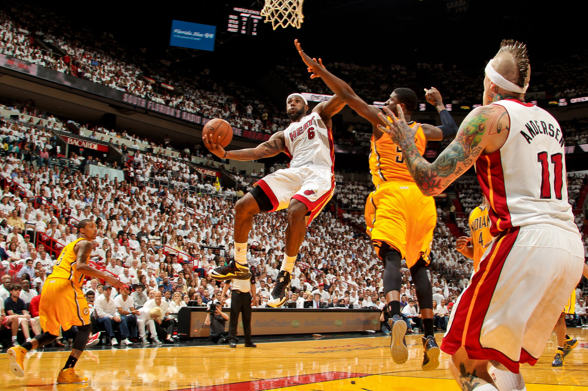 Paul George Shot Forces Overtime In Heat-Pacers Game 1 (VIDEO) | HuffPost