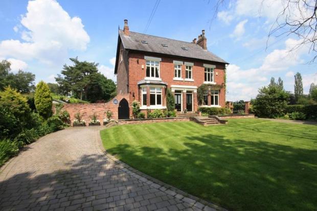 Code-Breaker Alan Turing's Old House Up For Sale (PICTURES) | HuffPost UK