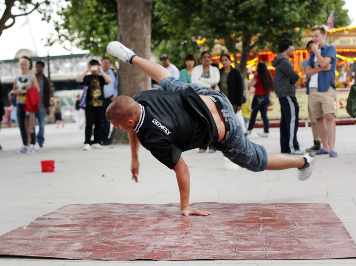 German Wheel Gymnastics Are Incredibly Impressive | HuffPost UK