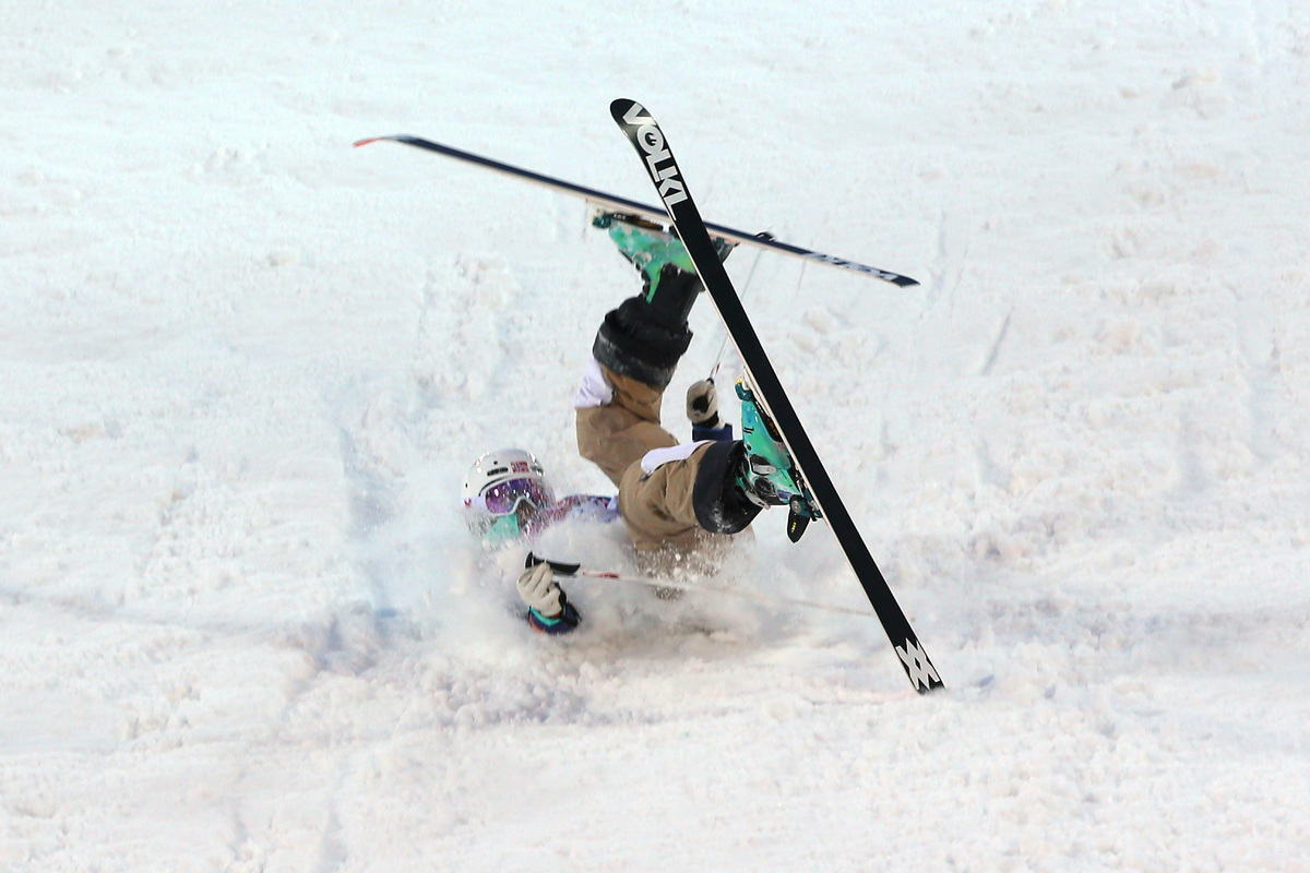 The Wildest Ski Slope Wipeouts At The Sochi Olympics (PHOTOS) | HuffPost