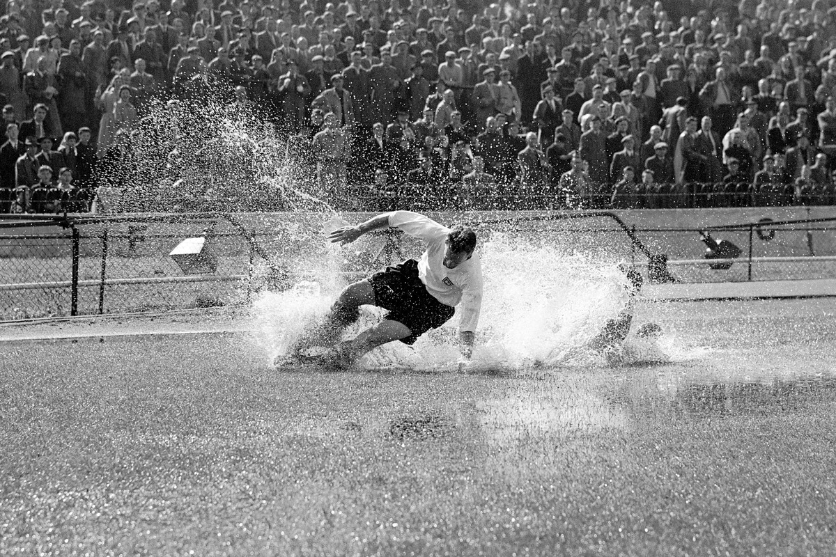 Tom Finney Dead: One Of England's Greatest Ever Footballers Dies, Age ...