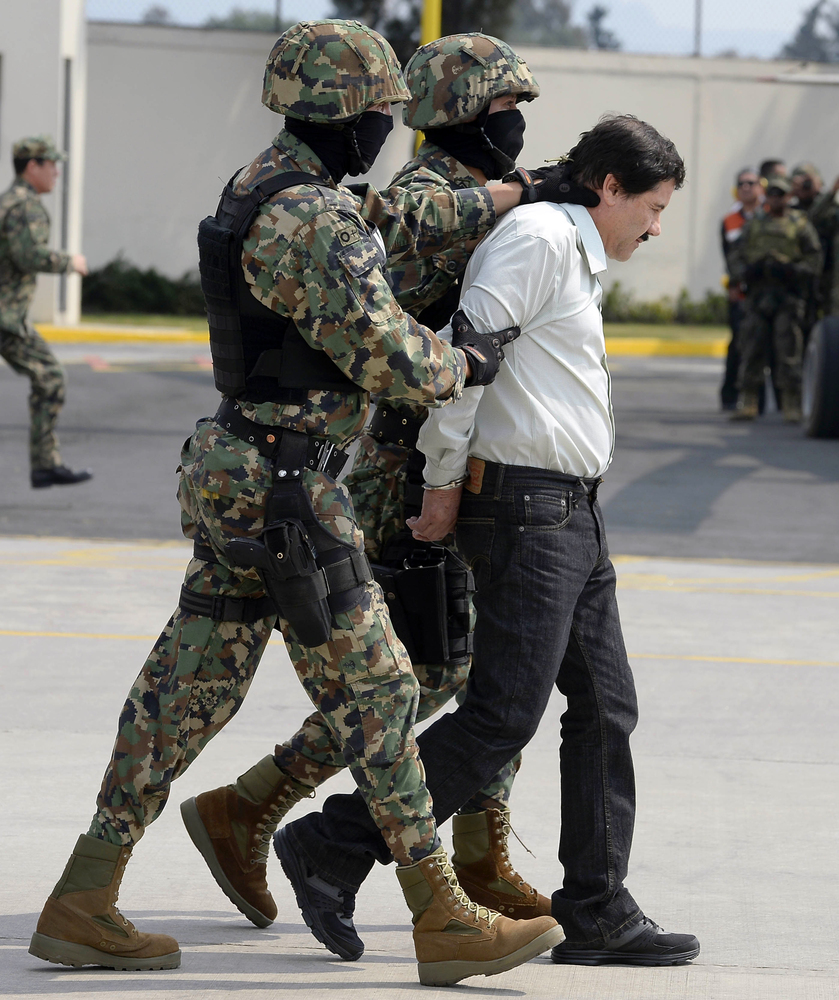 Viral: Momento de la captura de 'El Chapo' Guzmán (FOTOS) | HuffPost
