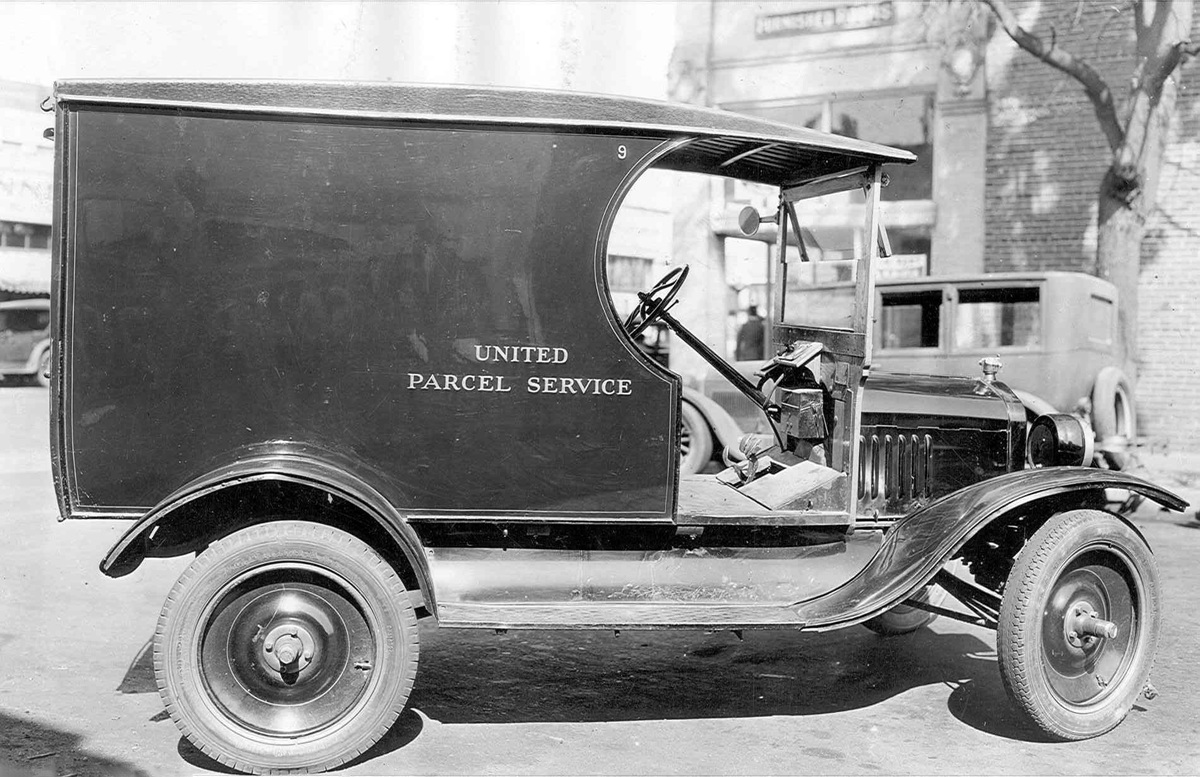 These Old School Photos Show The Evolution Of UPS' Big Brown Delivery ...