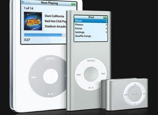 From iPod to Tablet, Apple Through The Decade (PHOTOS)