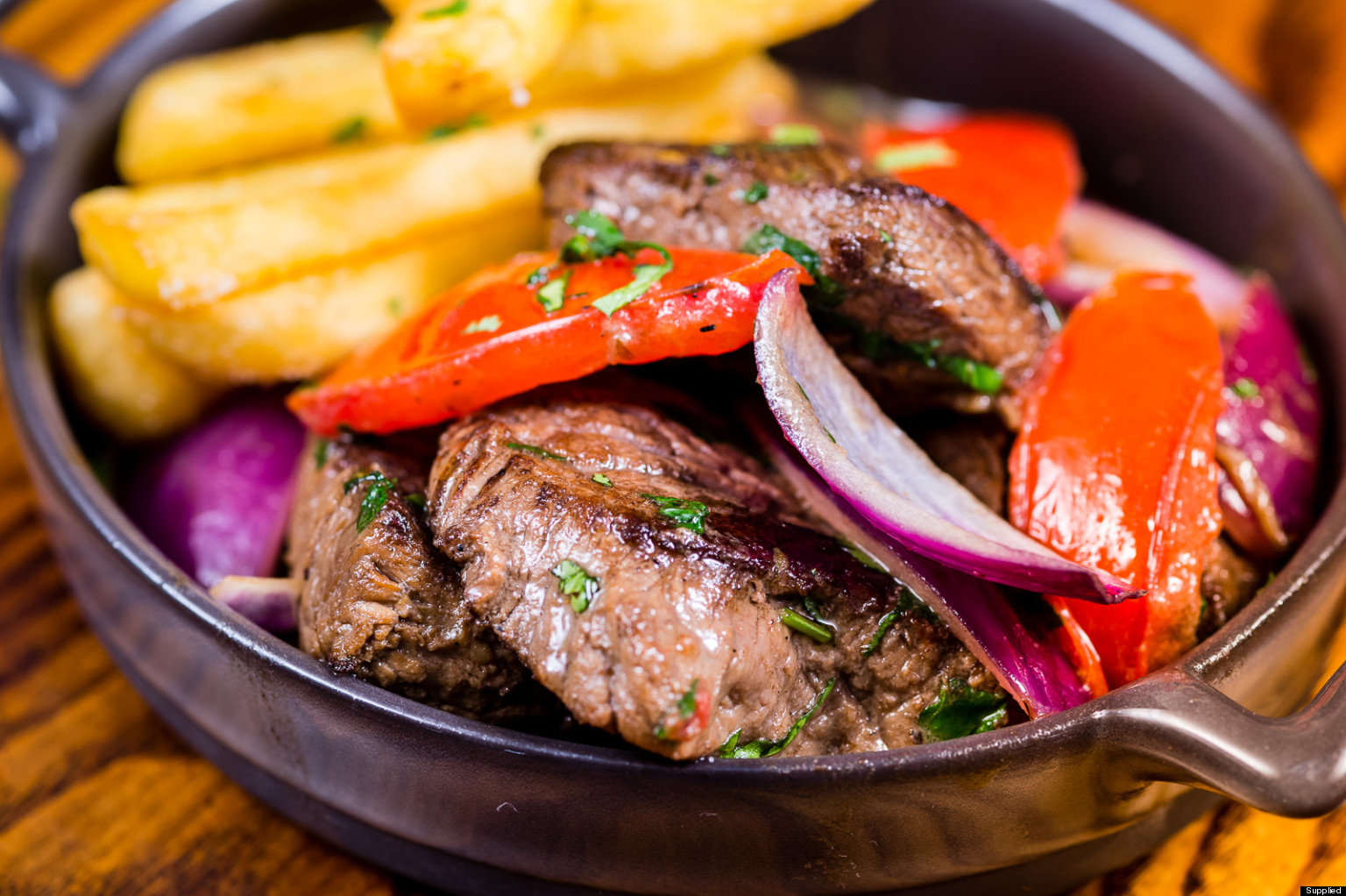 Peru's Lomo Saltado on BBC TV: A Homage to Our Jumping Peruvian Beef ...