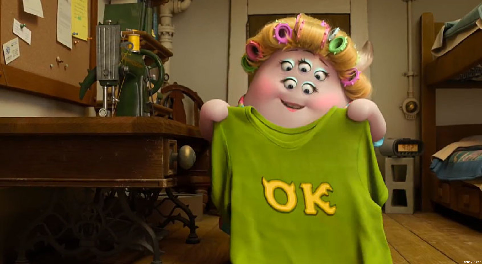 'Monsters University' clip: la mamá de Squishy celebra el Día de las ...