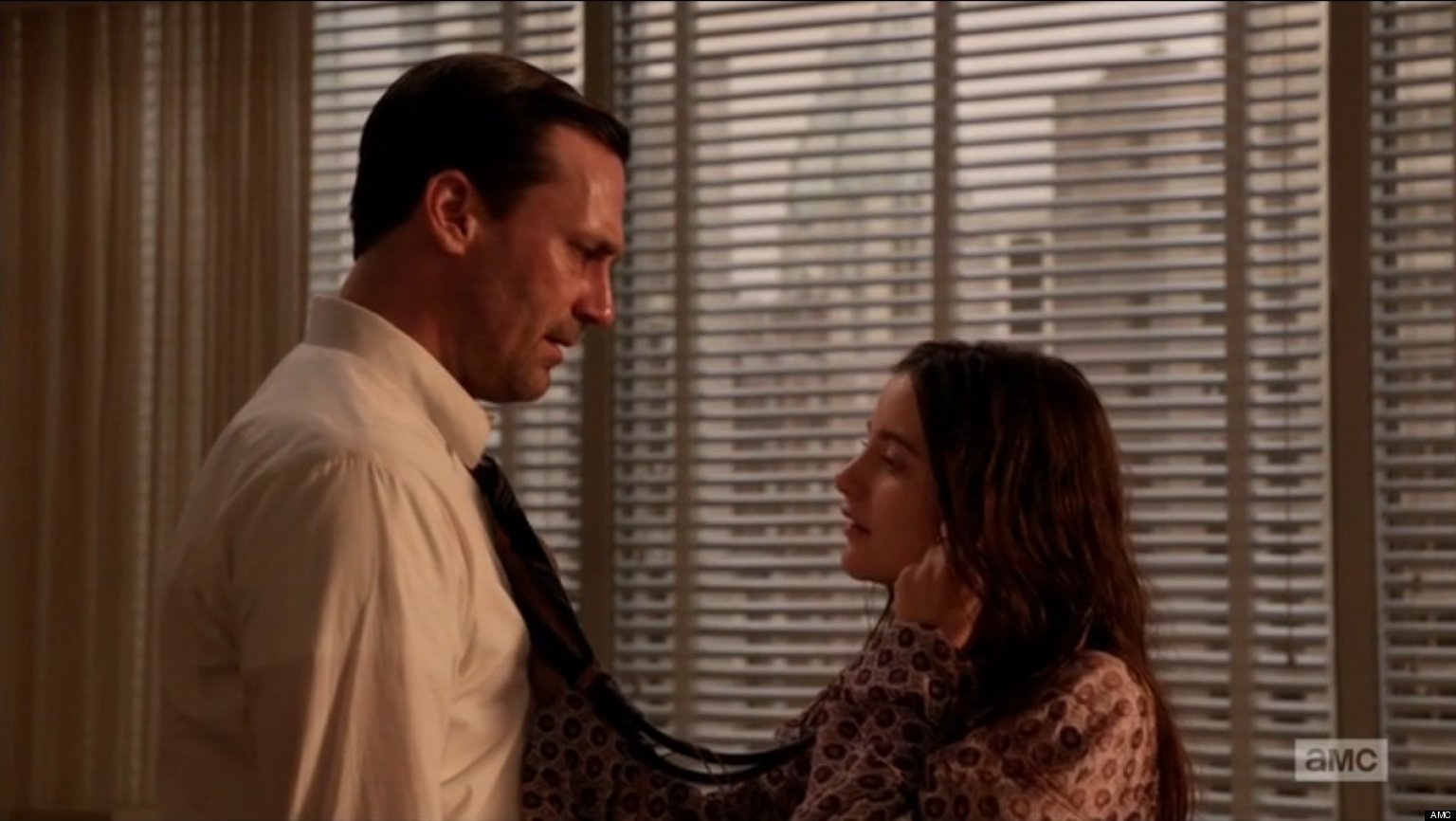 Alexa Nikolas, Actress Previously Seen Kissing Vanessa Hudgens, Joins ...