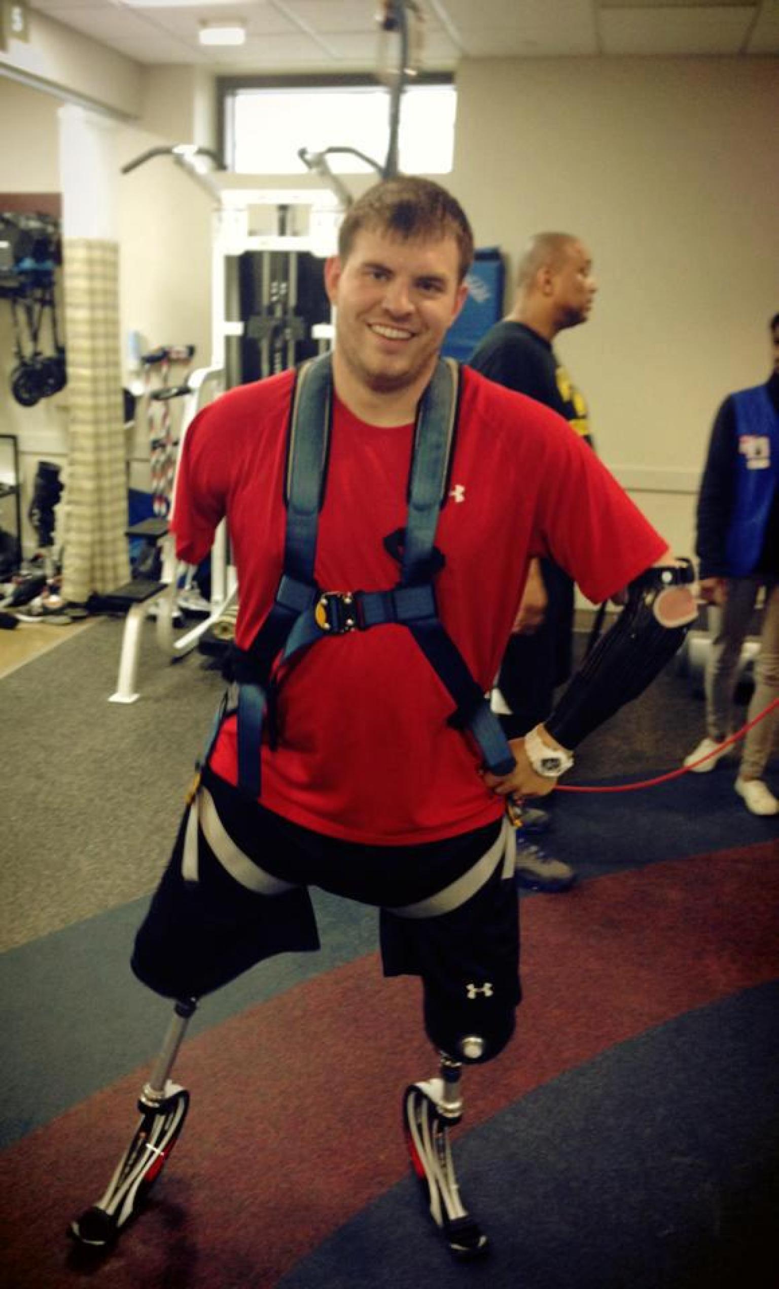 Travis Mills, Quadruple Amputee Soldier, Walks And Inspires Other ...