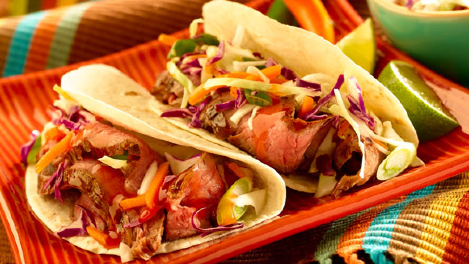 Tacos de todo el mundo: sabor internacional en una pequeña tortilla ...