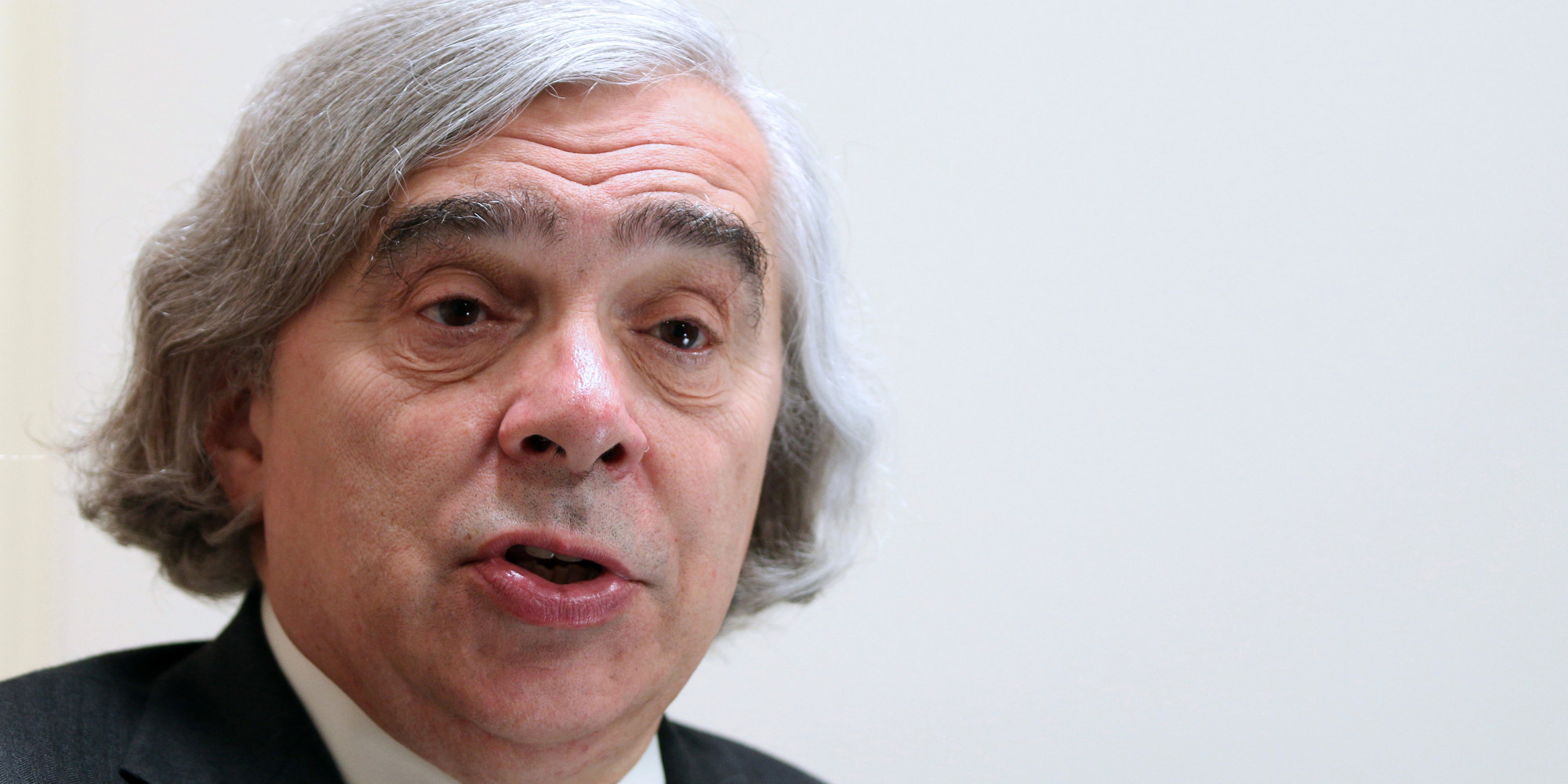 Ernest Moniz Biografia