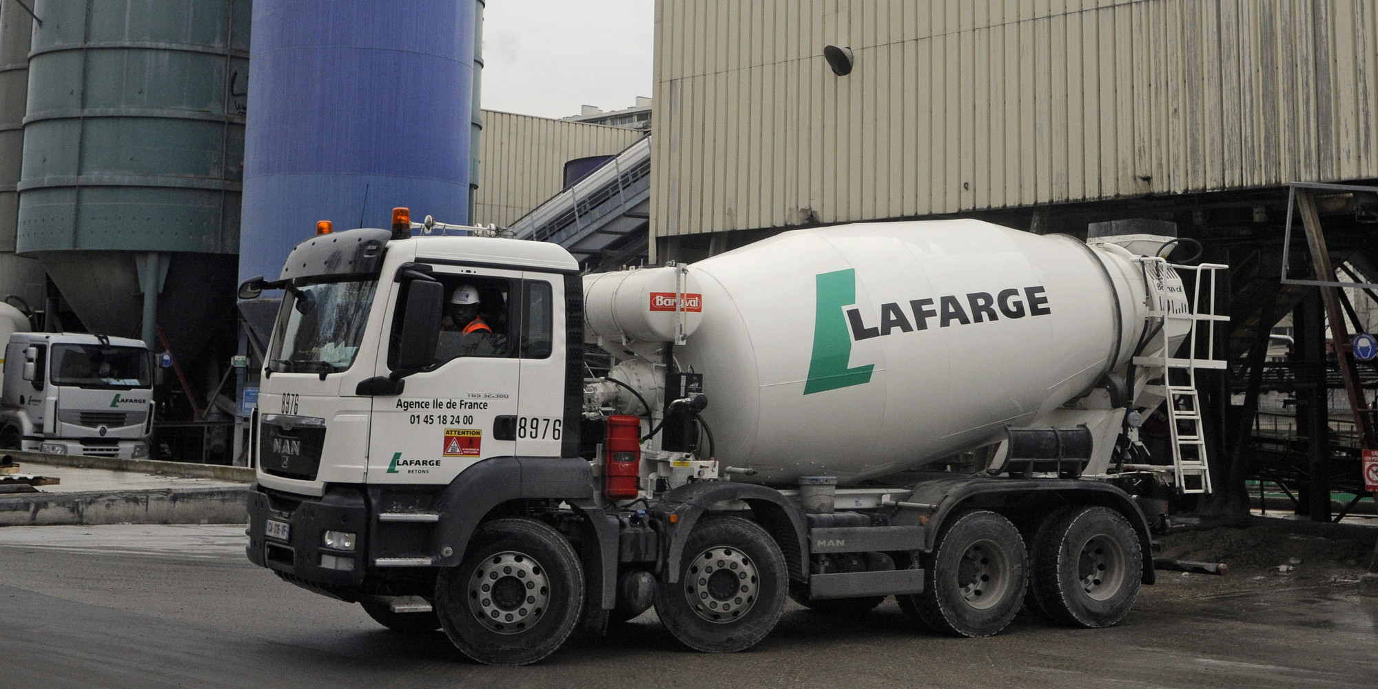 Lafarge et Holcim fusionnent pour créer un géant mondial du béton