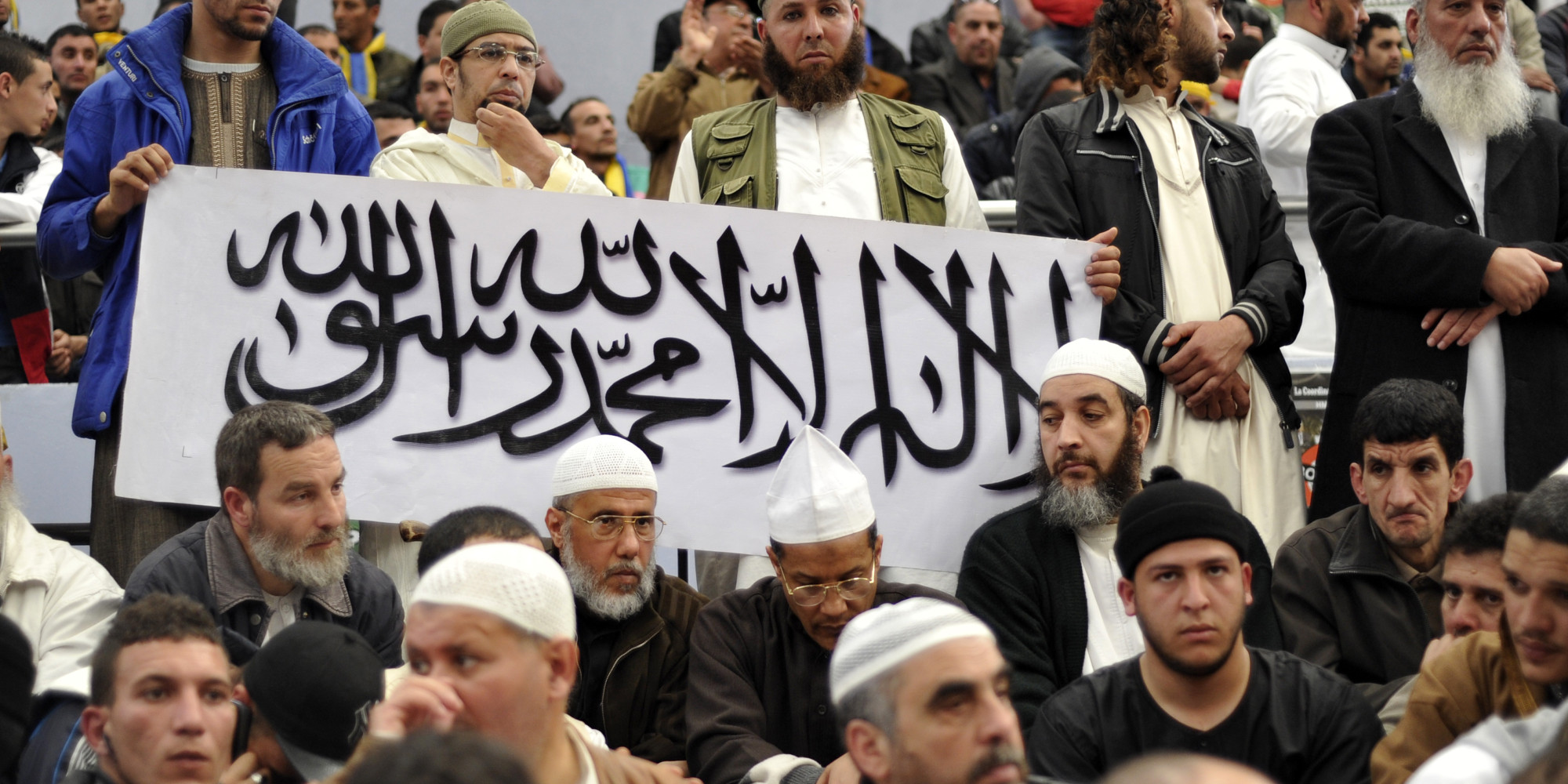 Les islamistes enjeu du bras de fer entre l'opposition et le pouvoir