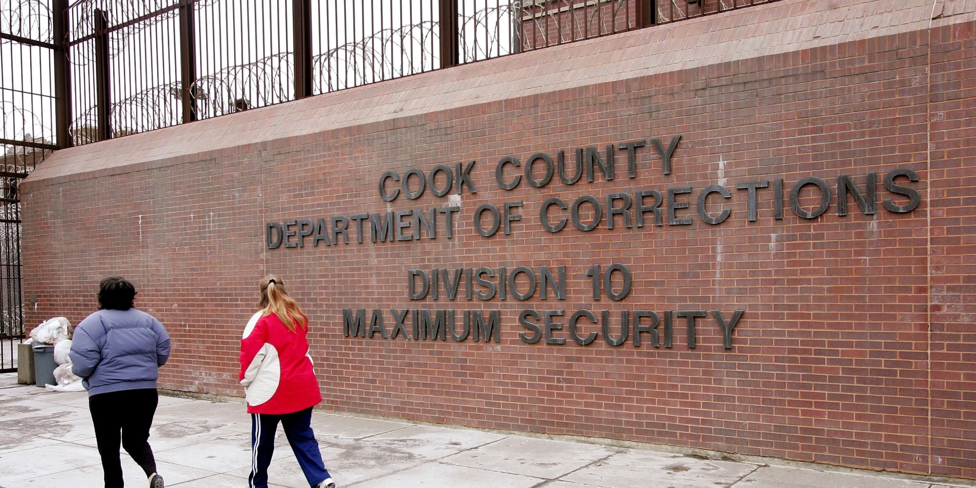 Cook County Jail Visitor Trapped For 31 Hours In Maximum Security Area ...