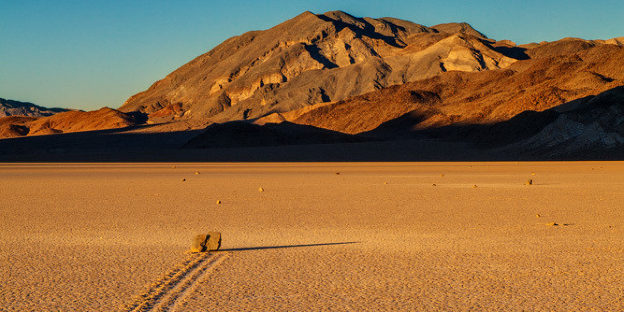 Mystery Of Death Valley's 'Sailing Stones' Has Finally Been Solved ...