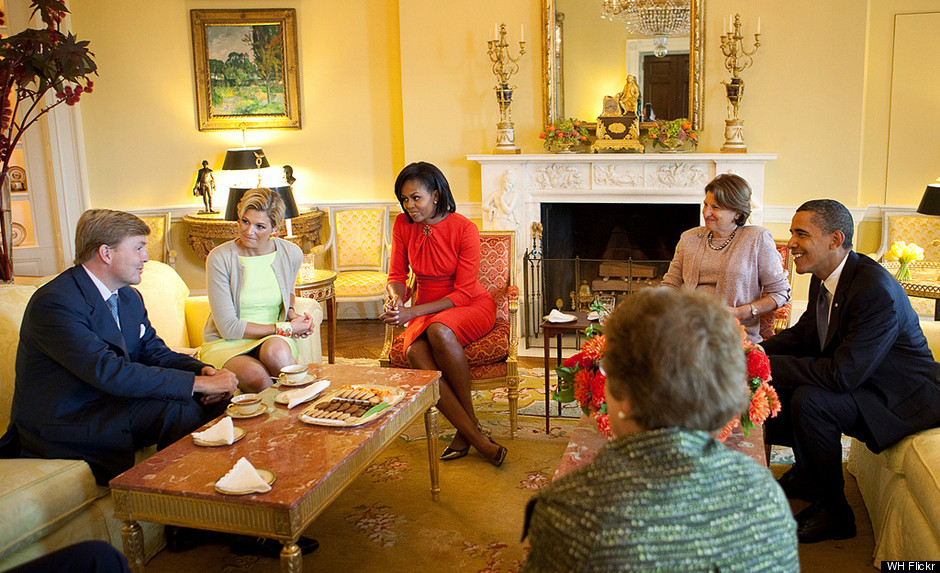 Michelle Obama Repeats Cherry Red Frock (PHOTOS) | HuffPost Life