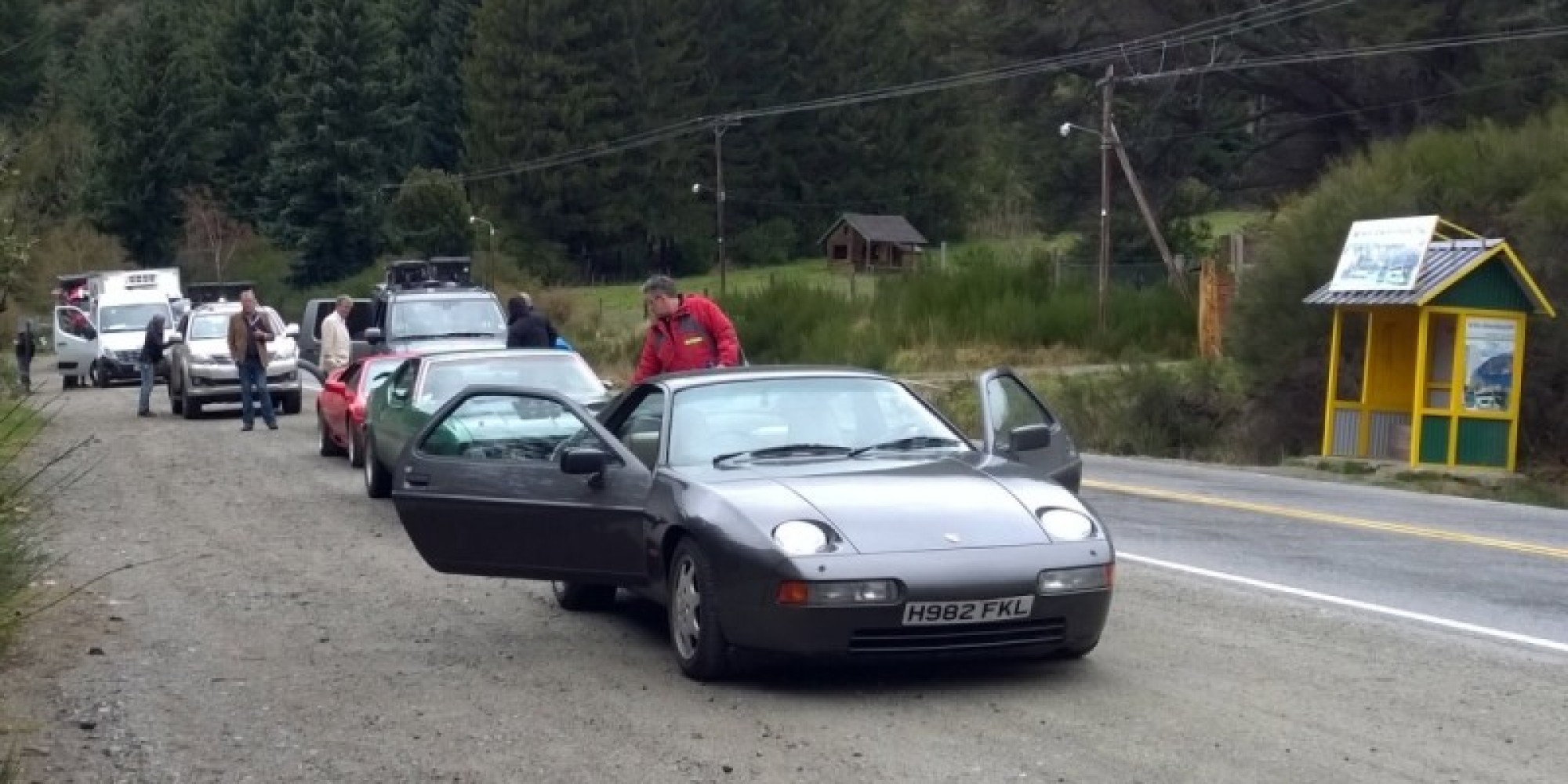 Top Gear's Jeremy Clarkson Slammed In Argentina For 'Driving Porsche ...