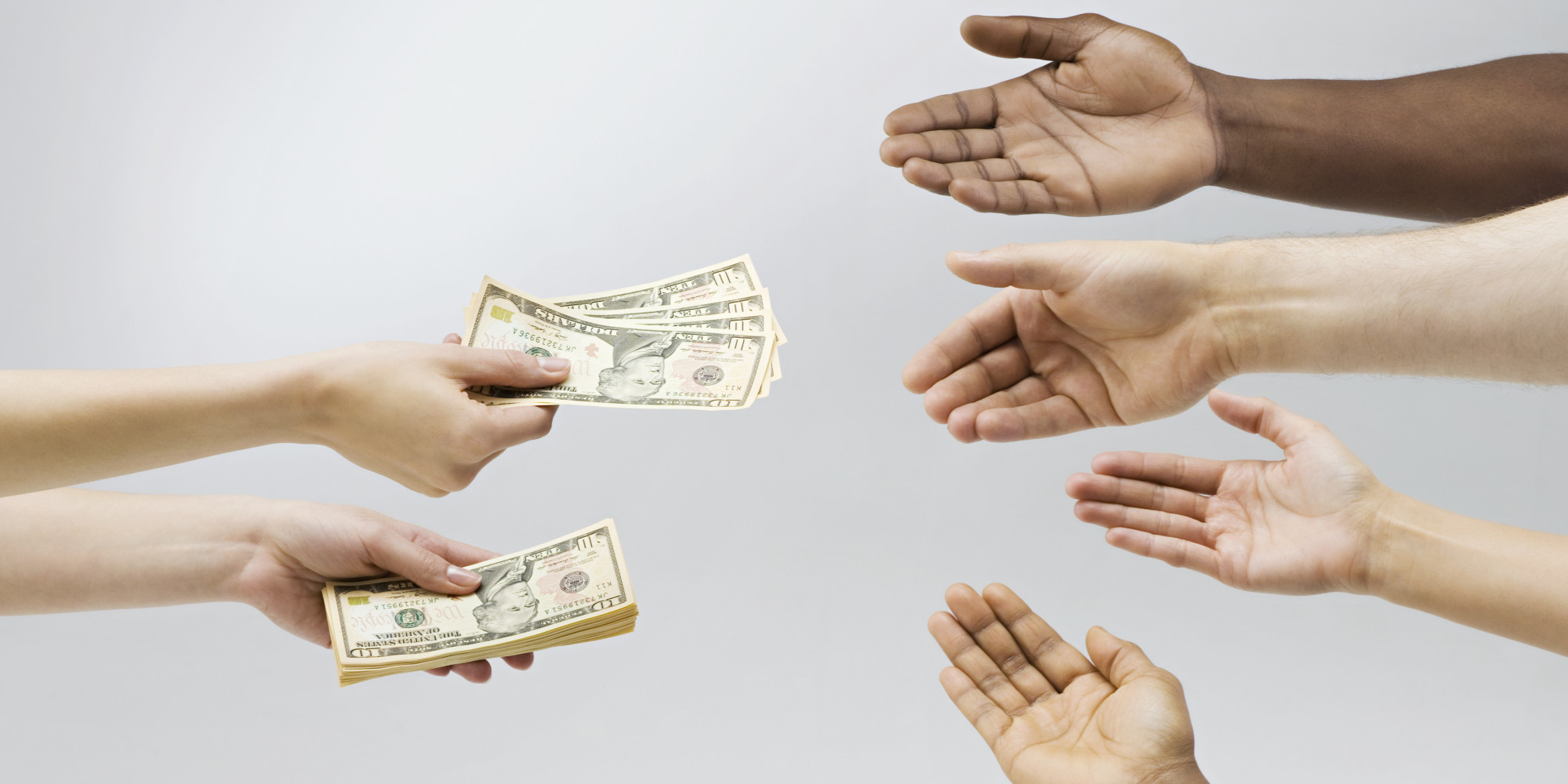 Absolutely Everyone You Need to Tip While Traveling | HuffPost