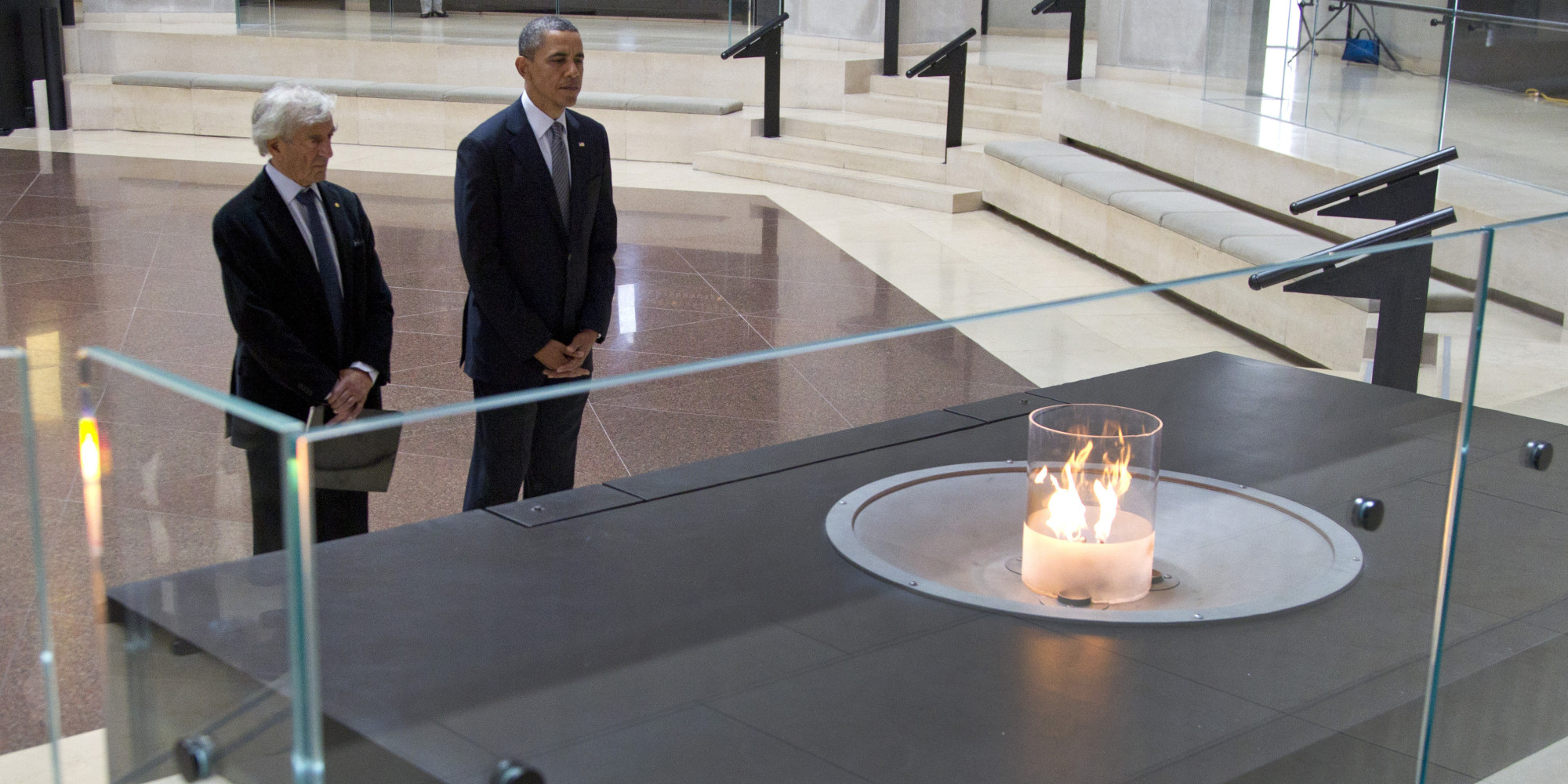 Elie Wiesel & POTUS 44 stand before the Eternal Flame in Washington D.C ...