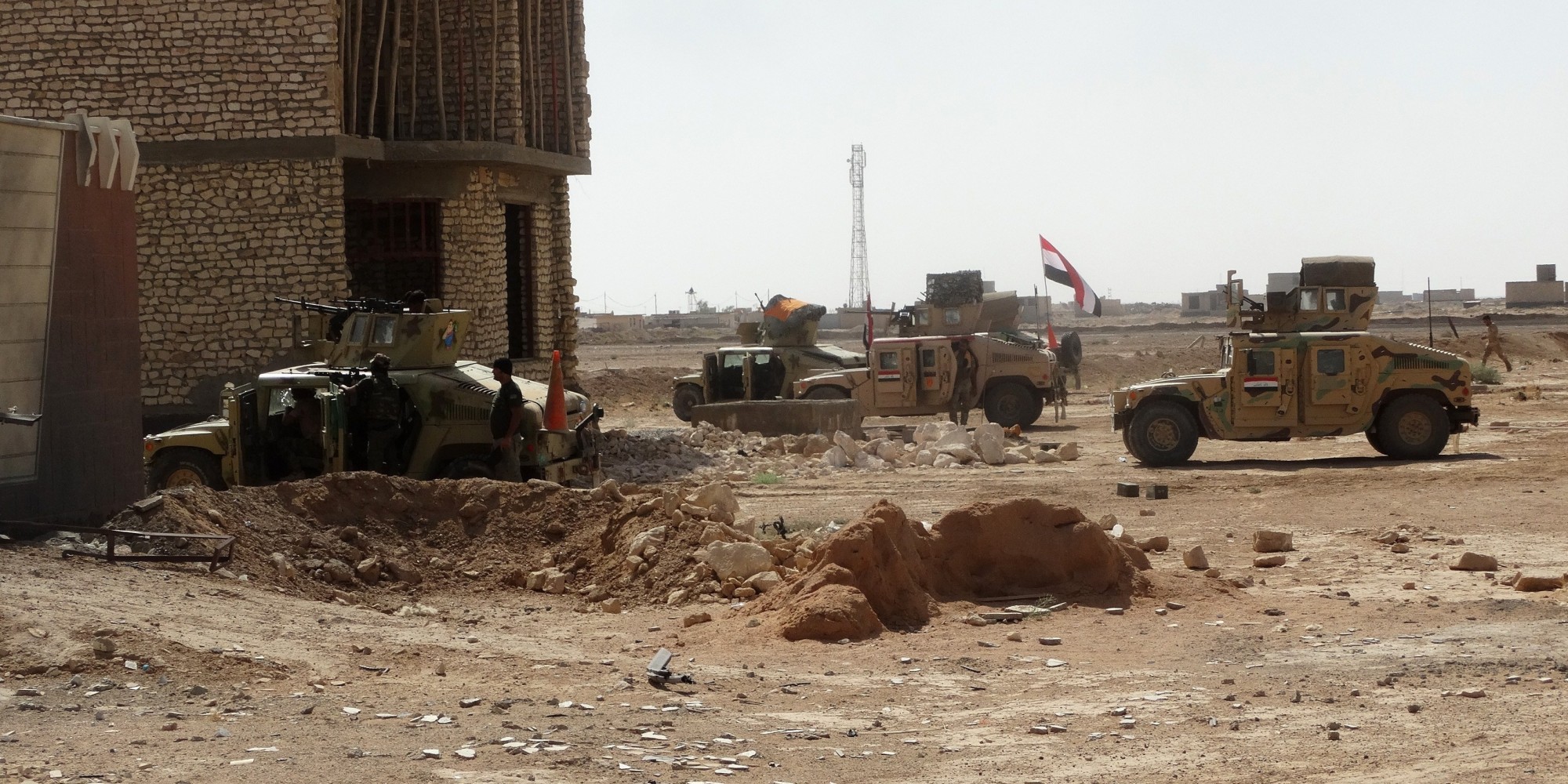 ISIS Militants Capture Village In Iraq's Anbar From Sunni Tribe | HuffPost