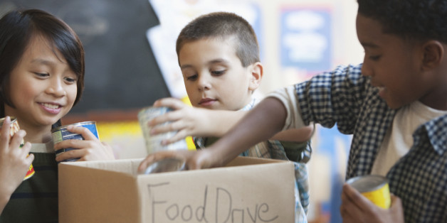 The Holiday Spirit Of Giving: Helping Kids Get It | HuffPost