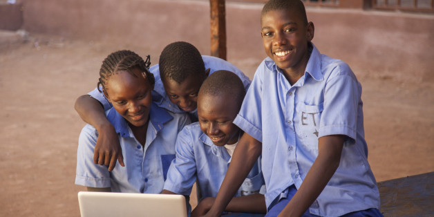 Africa Students Using Computers