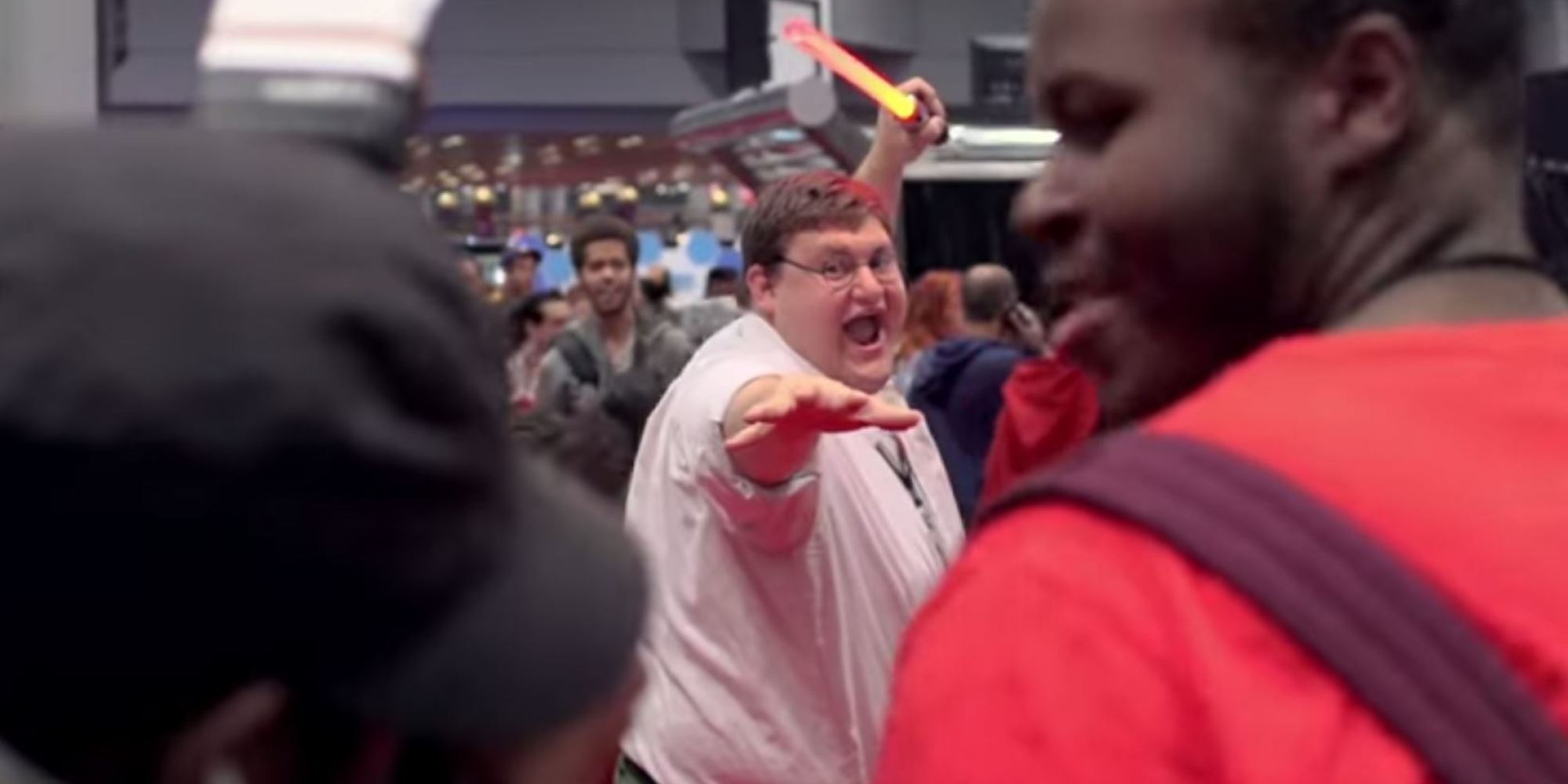 Family Guy The Real Life Peter Griffin Goes To Comiccon