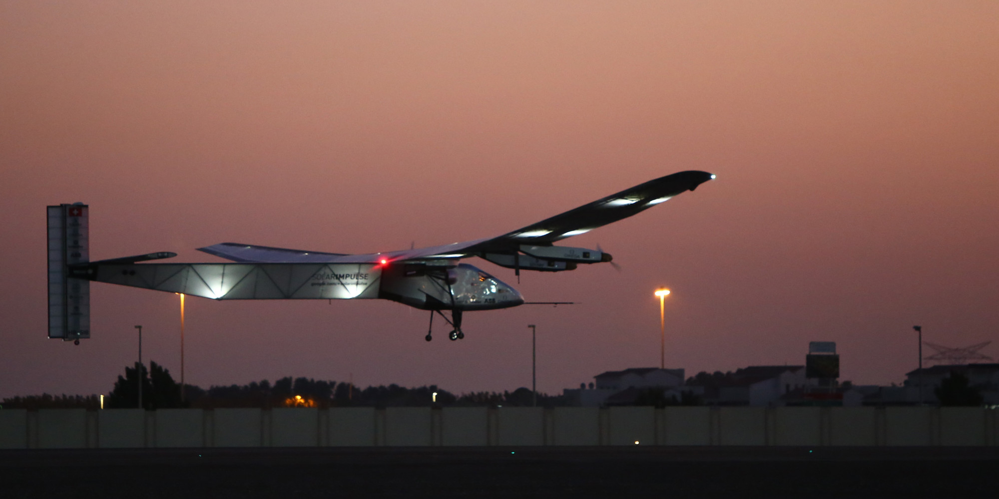 VIDÉO. Solar Impulse 2: suivez en direct le départ et le vol de l'avion ...