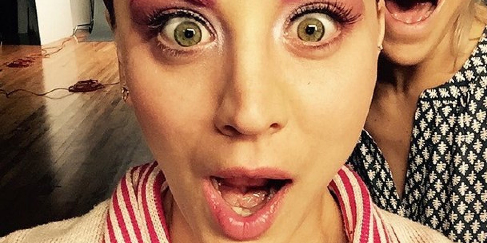 Kaley Cuoco Goes From Pink To Pinker With Bold Eyebrows | HuffPost
