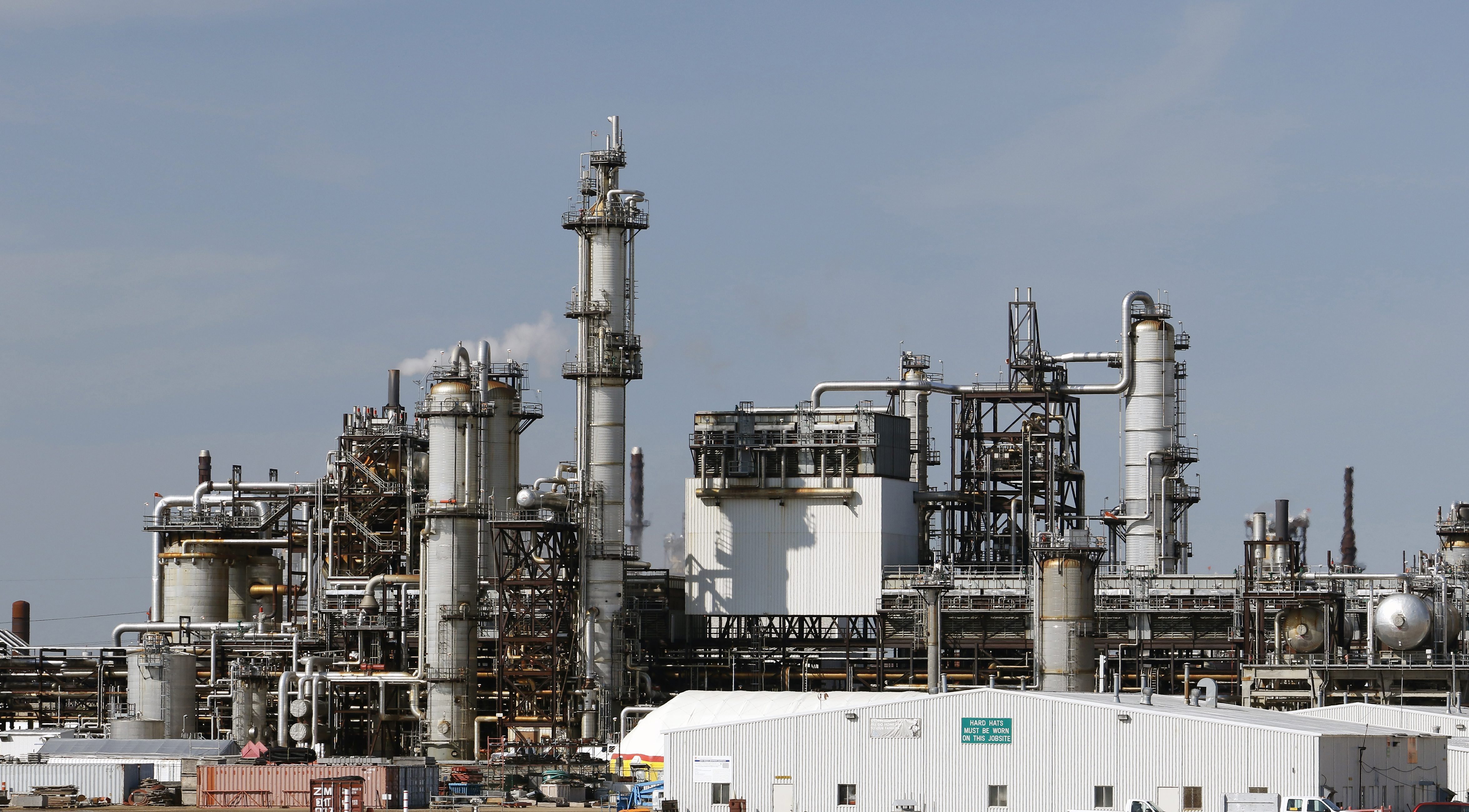 Canadian Business Leaders Push Trudeau For 'Bold Leadership' On Climate