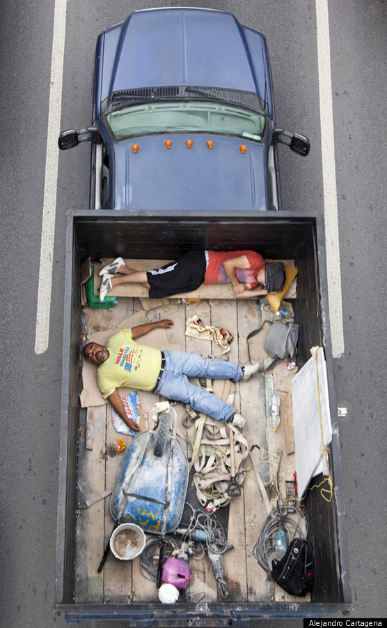 Alejandro Cartagena's Photographs Give A Glimpse Of Mexican Car Poolers ...
