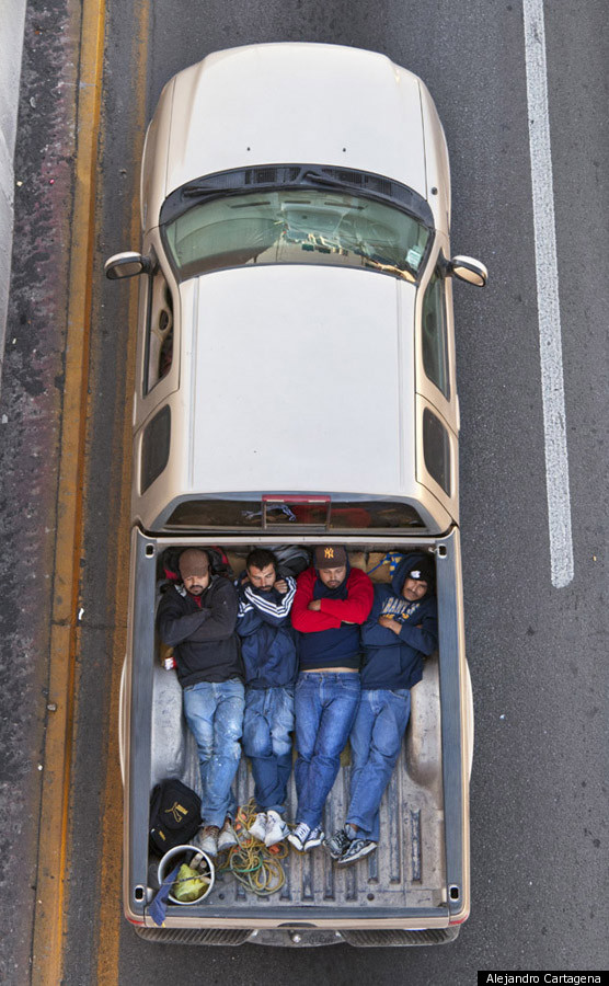 Alejandro Cartagena's Photographs Give A Glimpse Of Mexican Car Poolers ...