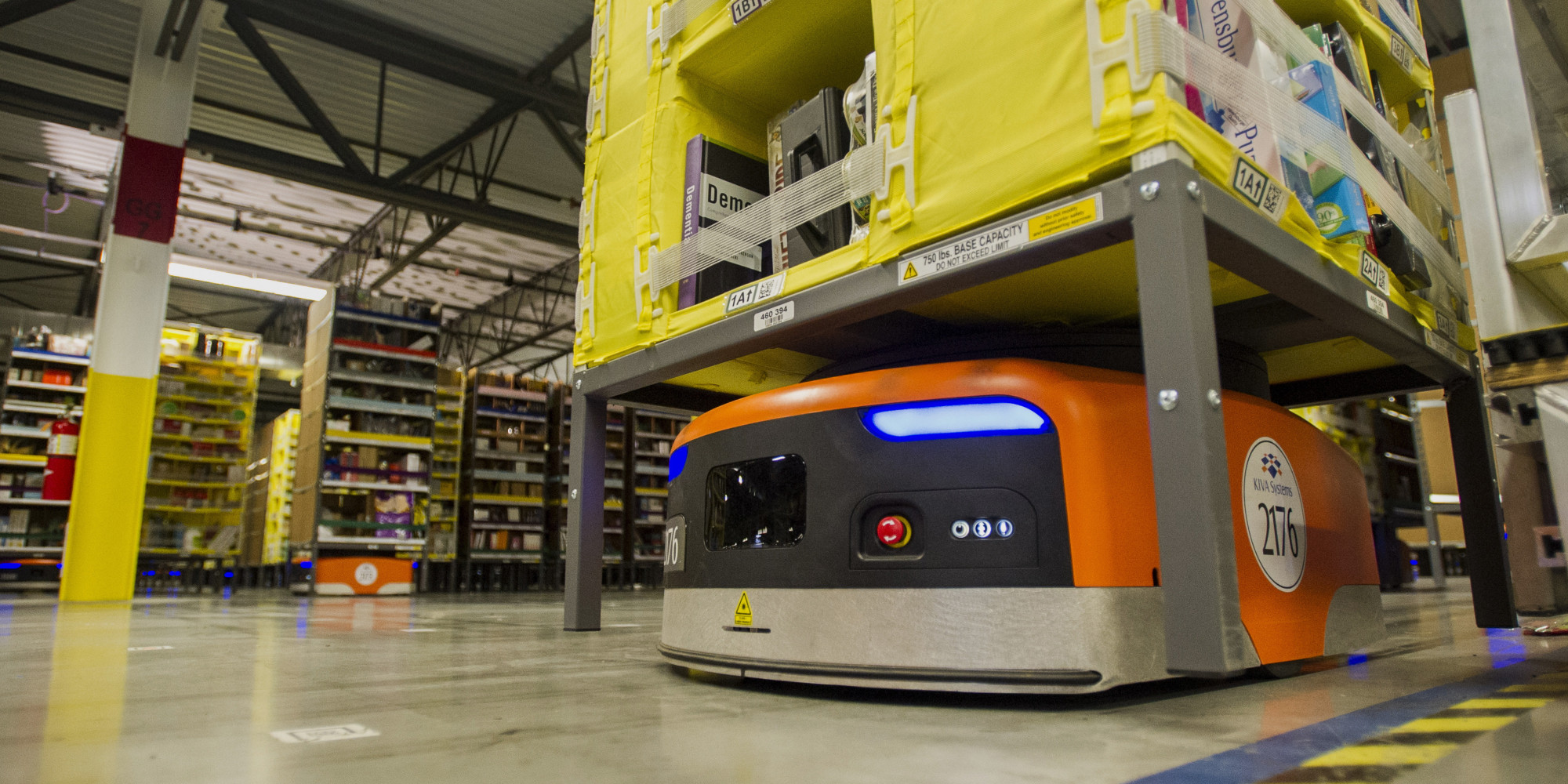 Amazon «emploie» plus de 45 000 robots dans ses entrepôts