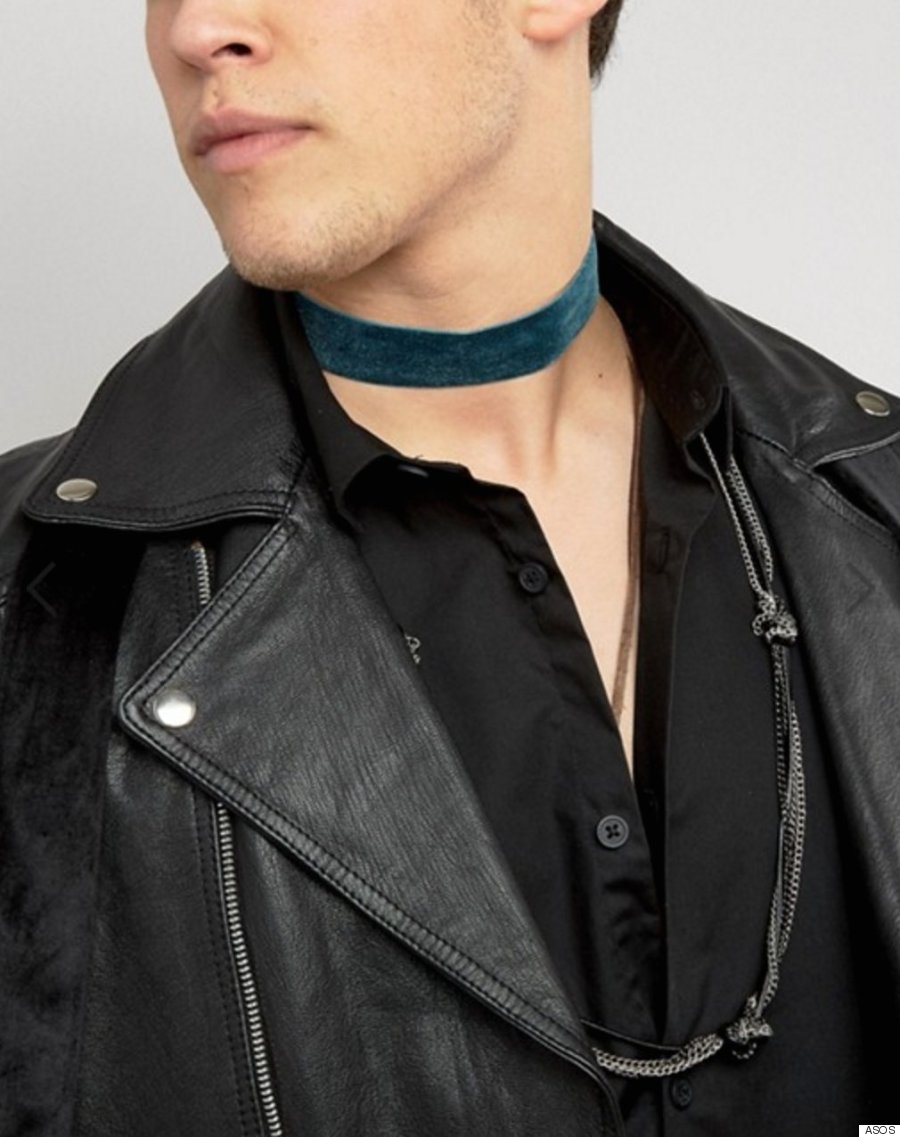Chokers For Men Is Happening And The Internet Can't Handle It