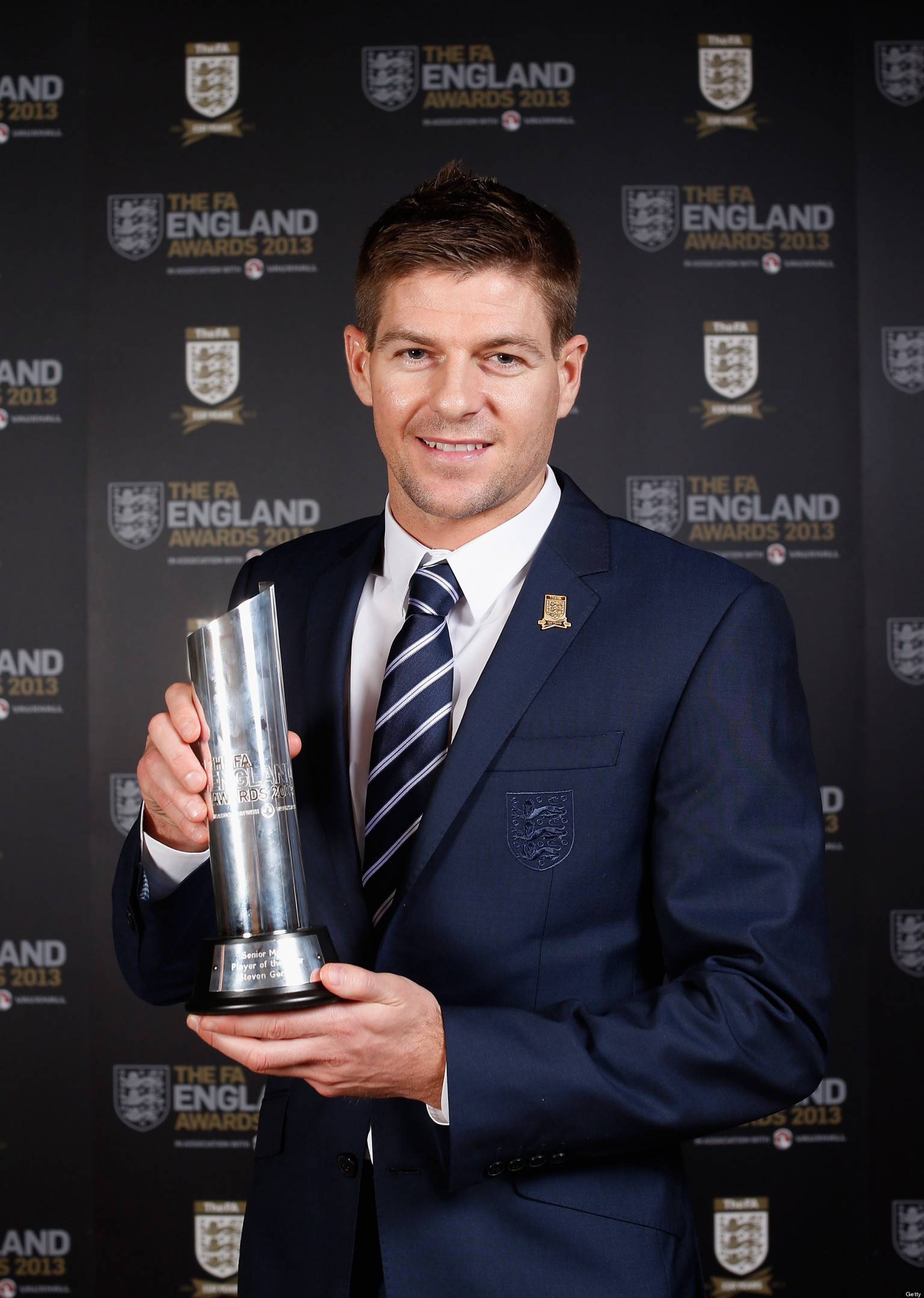 Steven Gerrard Named Player Of The Year At England Awards (PICTURES ...